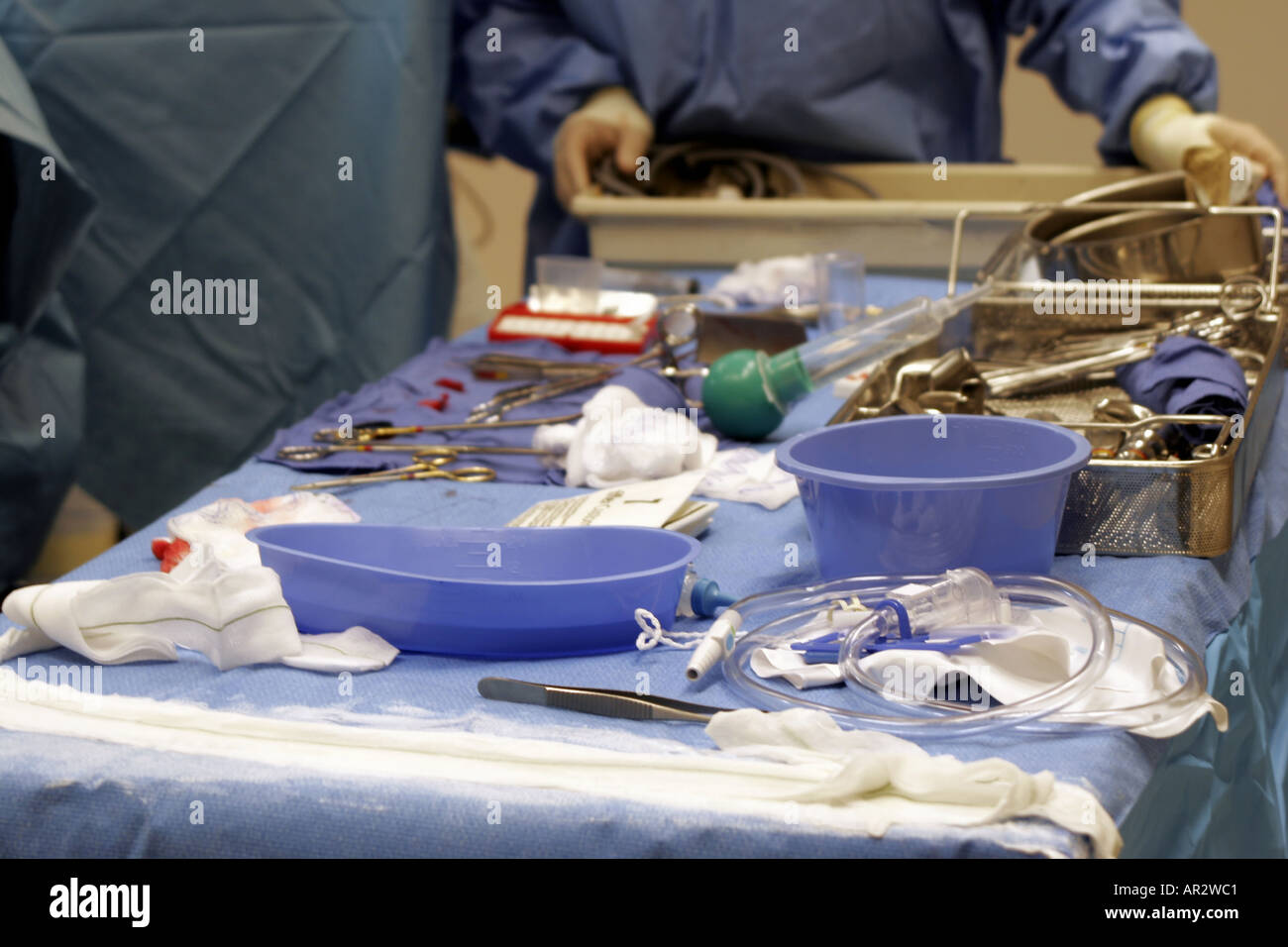 surgical instruments on try during surgery Stock Photo - Alamy