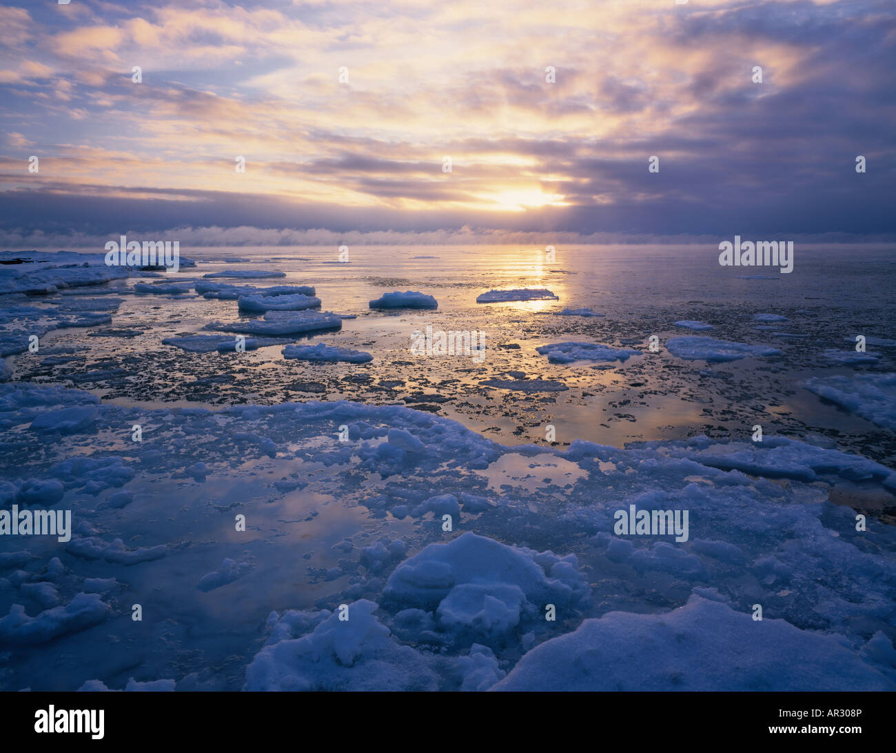 sunrise over Newport Bay, Lake Michigan, Newport Bay State Park, Door ...