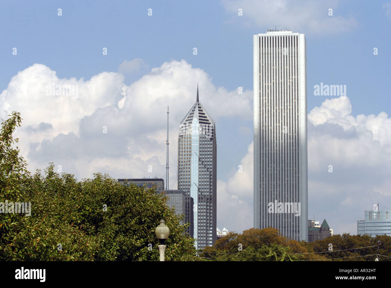 Chicago high rise buildings Stock Photo - Alamy