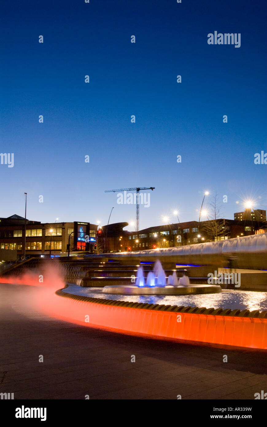 Sheffield station water feature uk hi-res stock photography and images ...