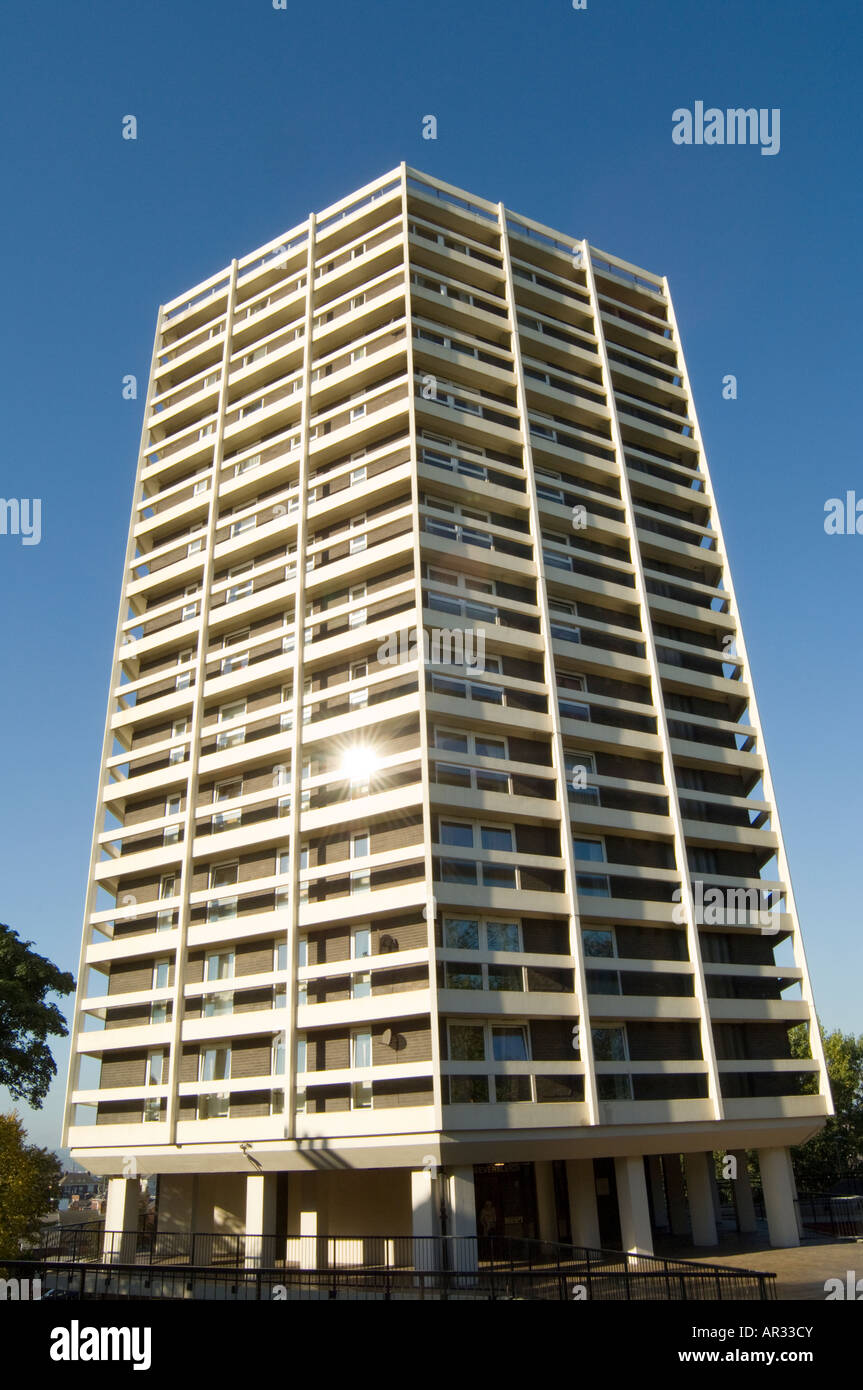 Rotherham landmark hi-res stock photography and images - Alamy