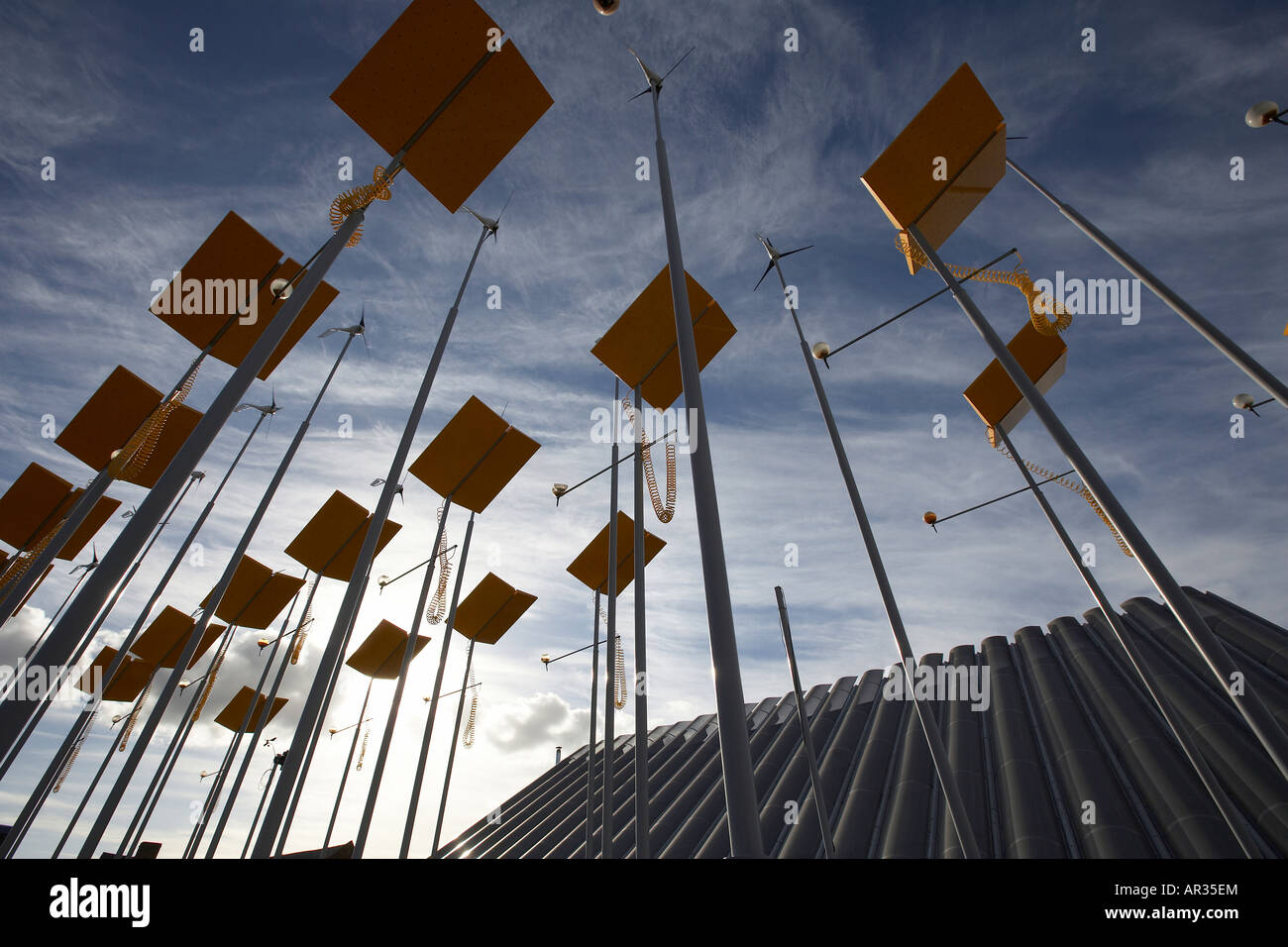 Solar panels and wind turbines power the moveable Arc building Hull ...