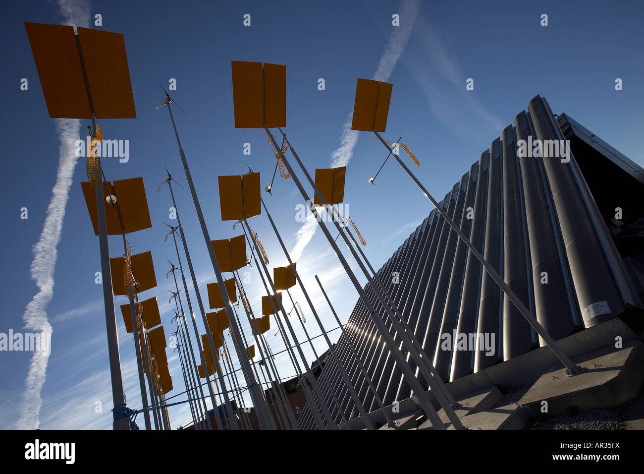 Solar panels and wind turbines power the moveable Arc building Hull ...
