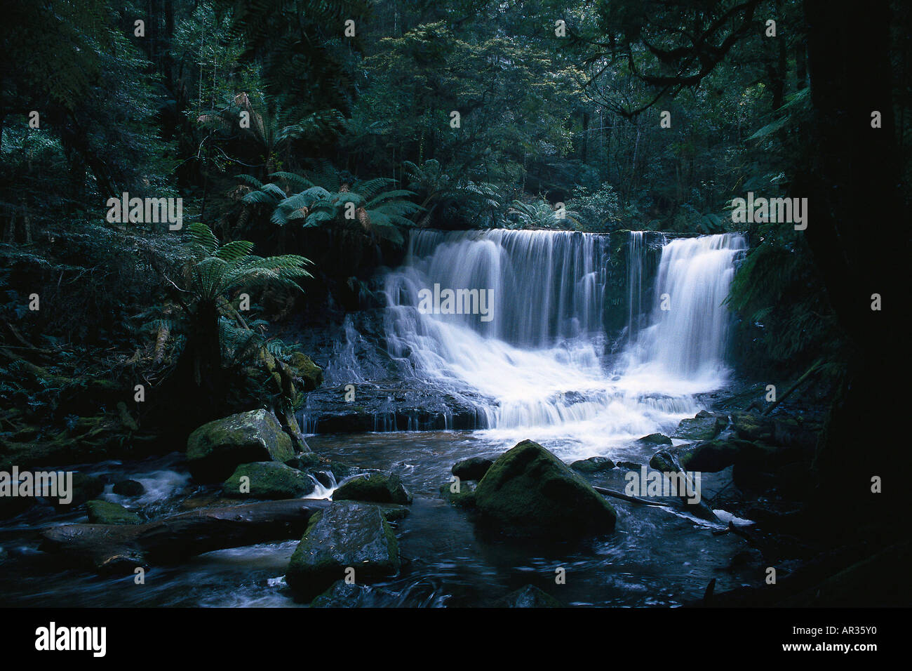 Mount field np hi-res stock photography and images - Alamy