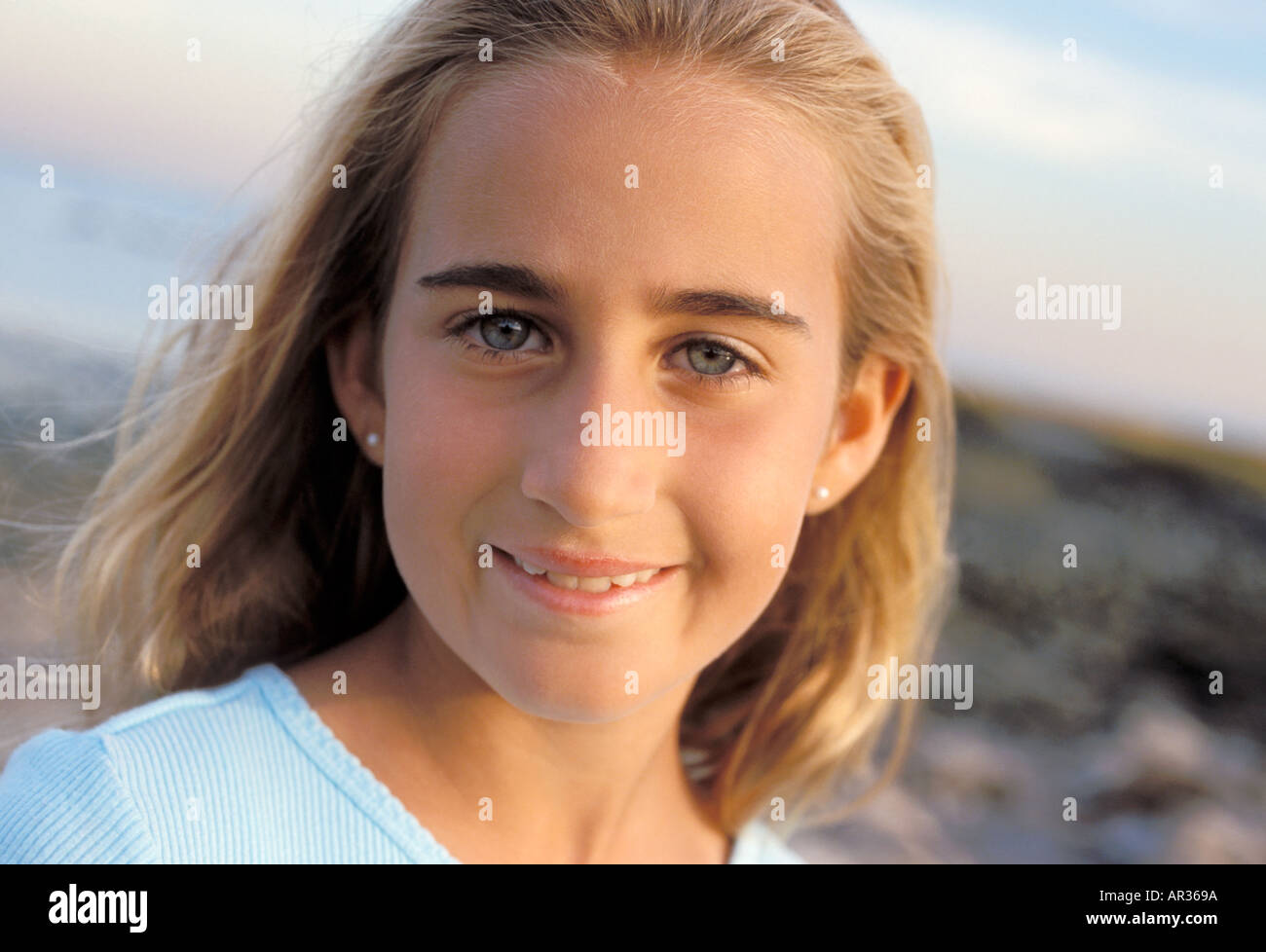 Girl portrait outside Stock Photo - Alamy