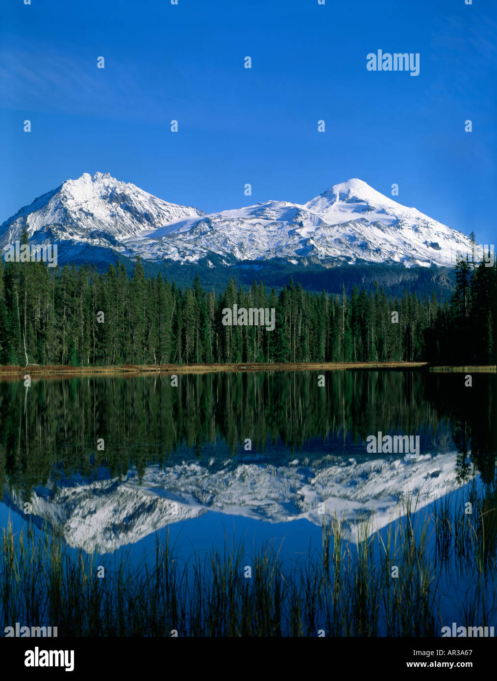 Scott Lake and North and Middle Sister mountain summits in the Central ...