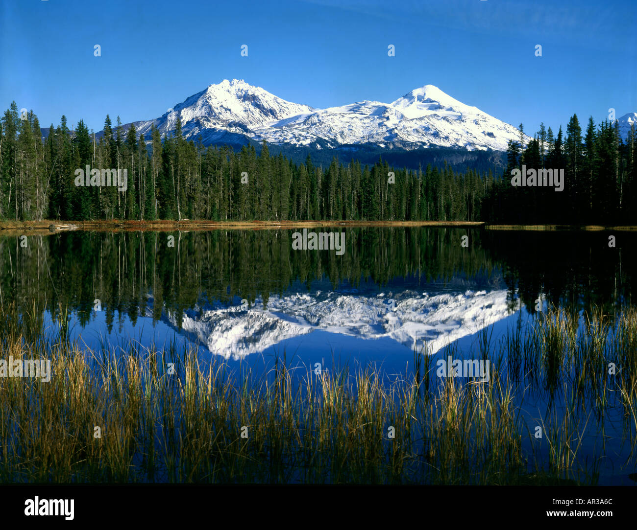 Scott Lake and North and Middle Sister mountain summits in the Central ...