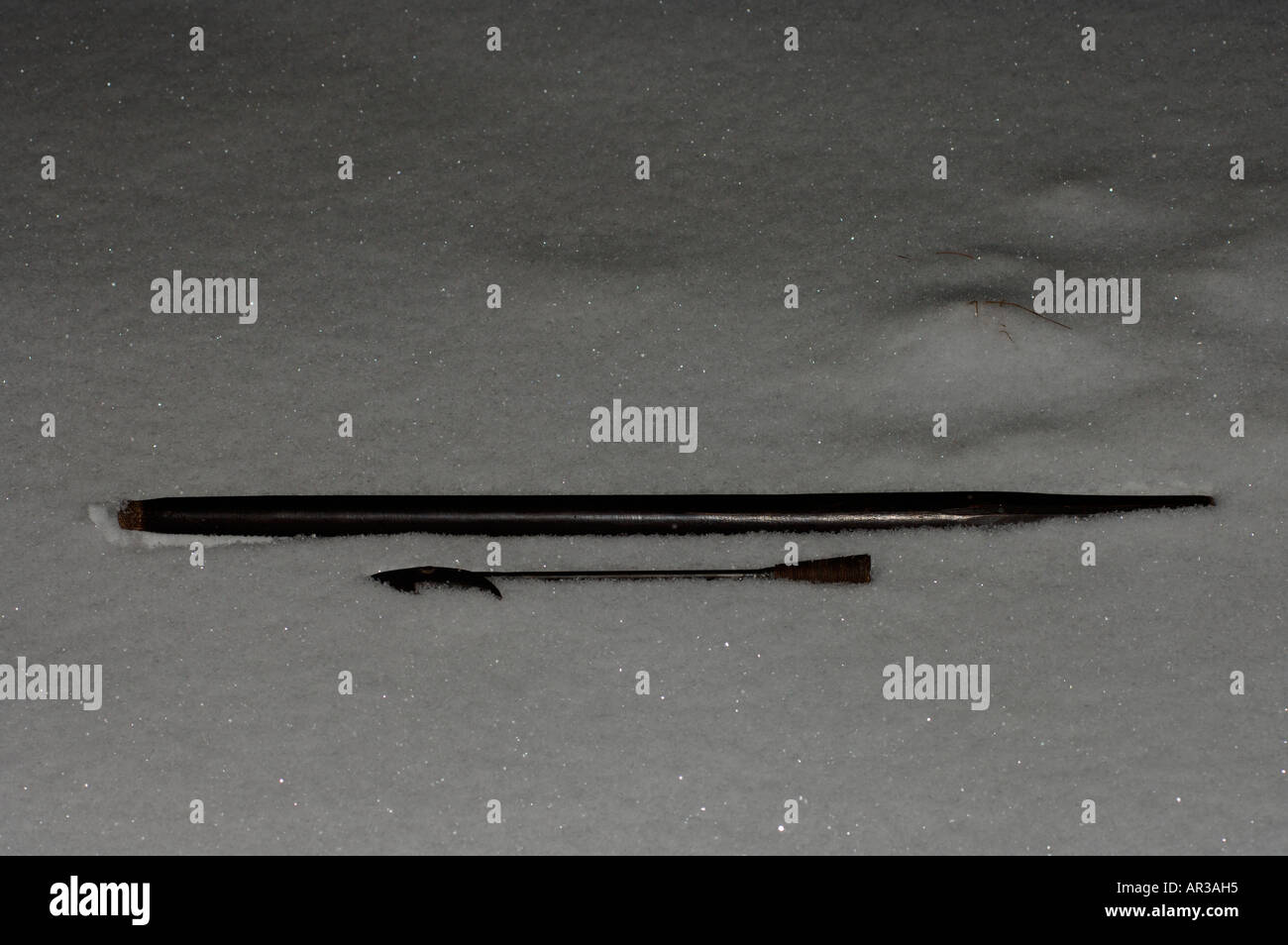 implements weapons harpoon inupiat eskimo indigenous native Stock Photo ...