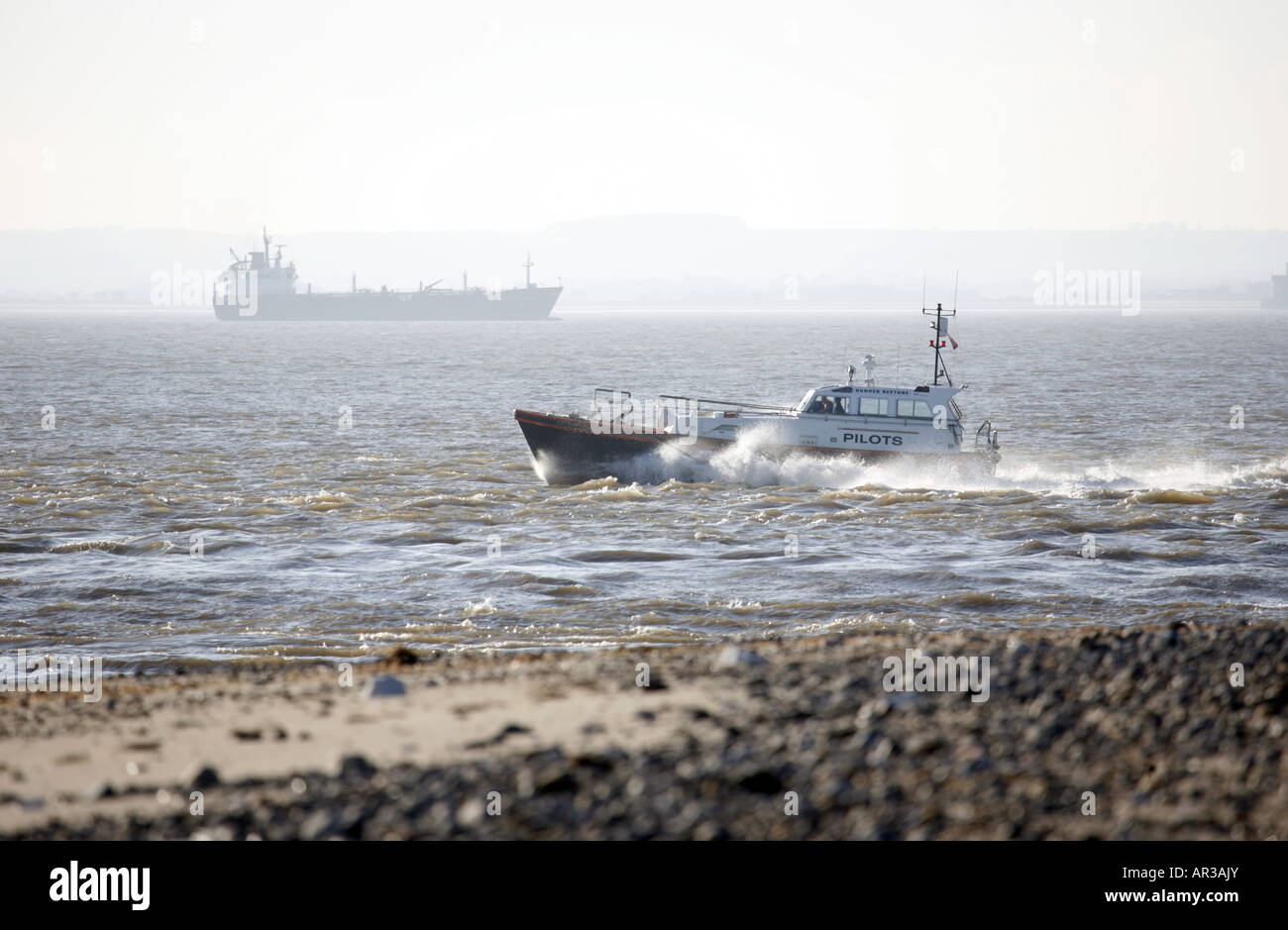 Humber pilot hi-res stock photography and images - Alamy