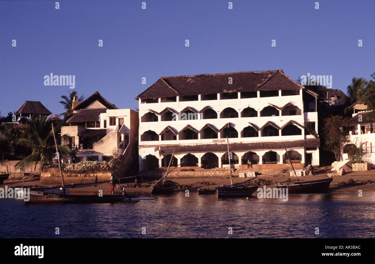 Kenya lamu traditional sailing boats hi-res stock photography and ...