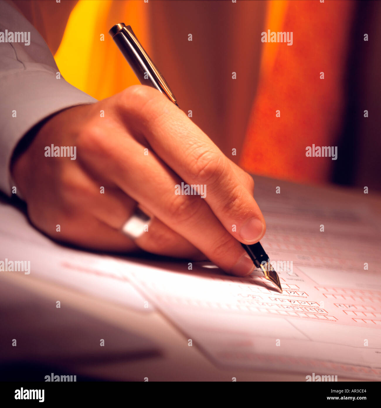 signing a contract Stock Photo - Alamy