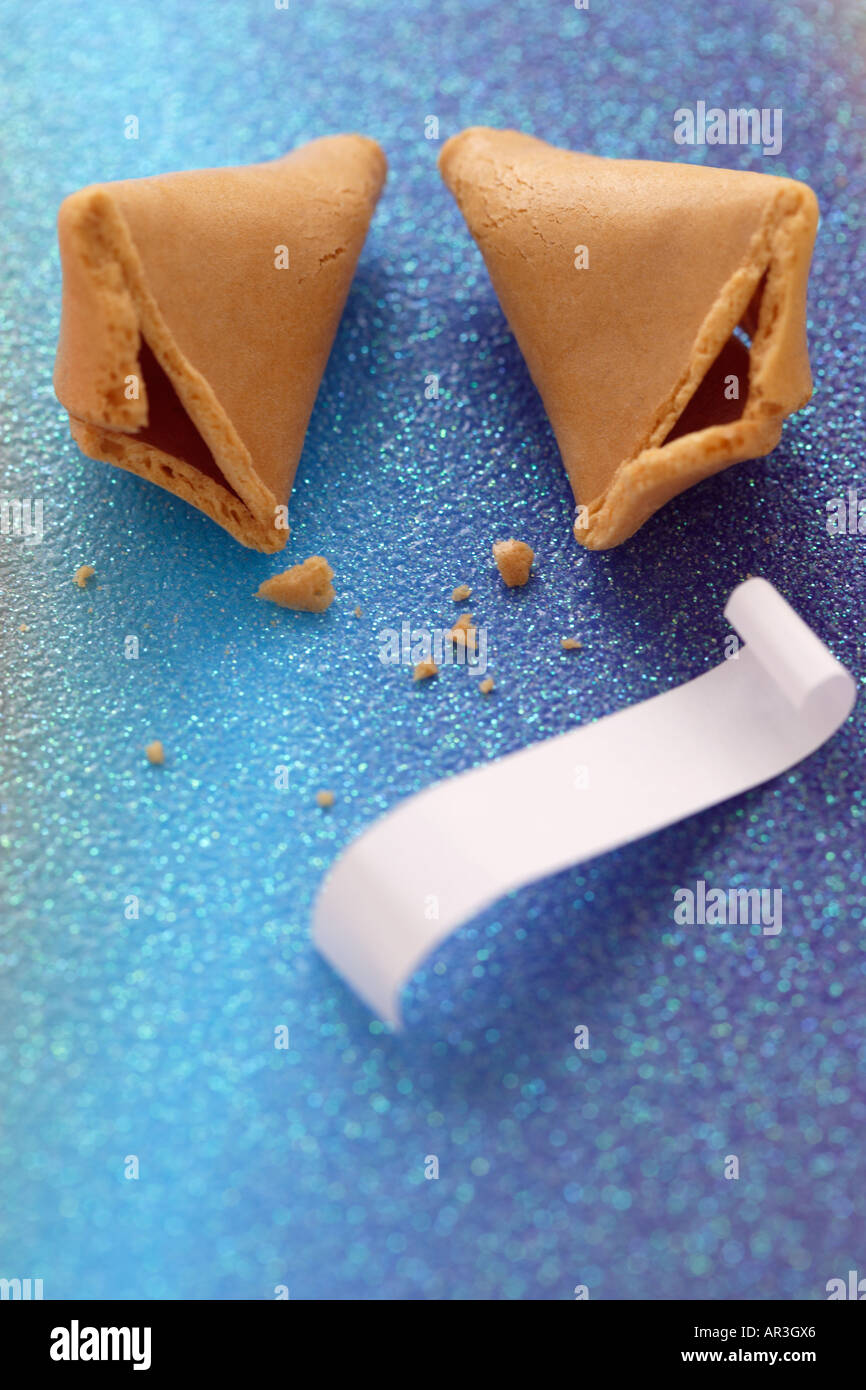 Fortune cookie crumbs hi-res stock photography and images - Alamy