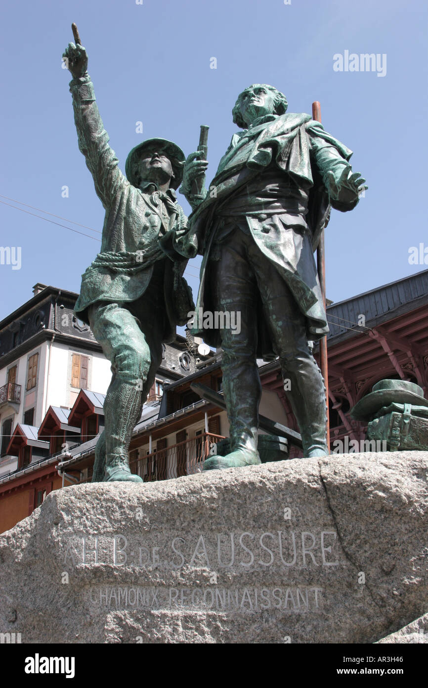 Statue dedicated to H B de Saussure Chamonix France Stock Photo - Alamy