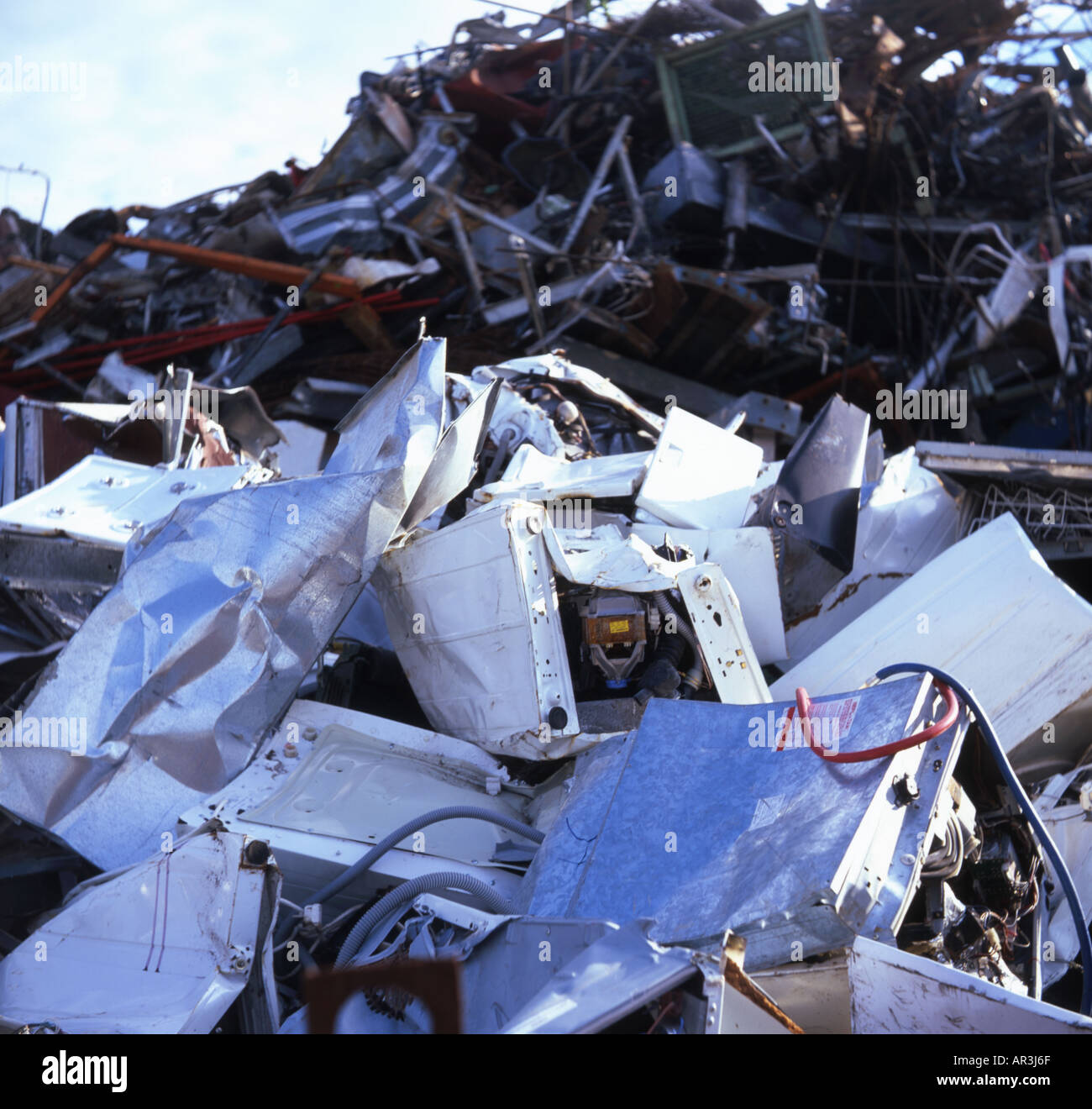 Scrap white goods hi-res stock photography and images - Alamy