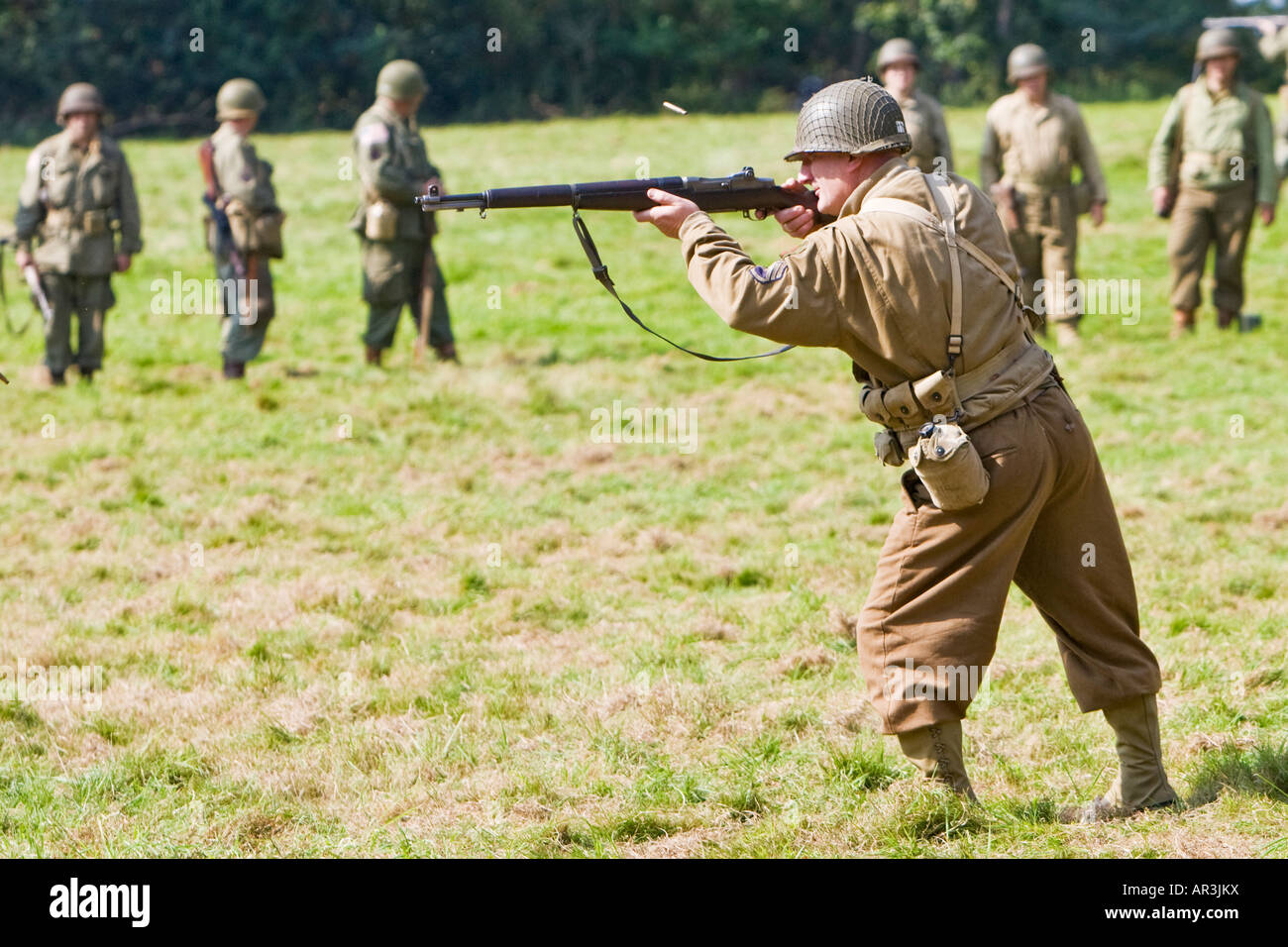 Soldier Firing Rifle Stock Photo - Alamy