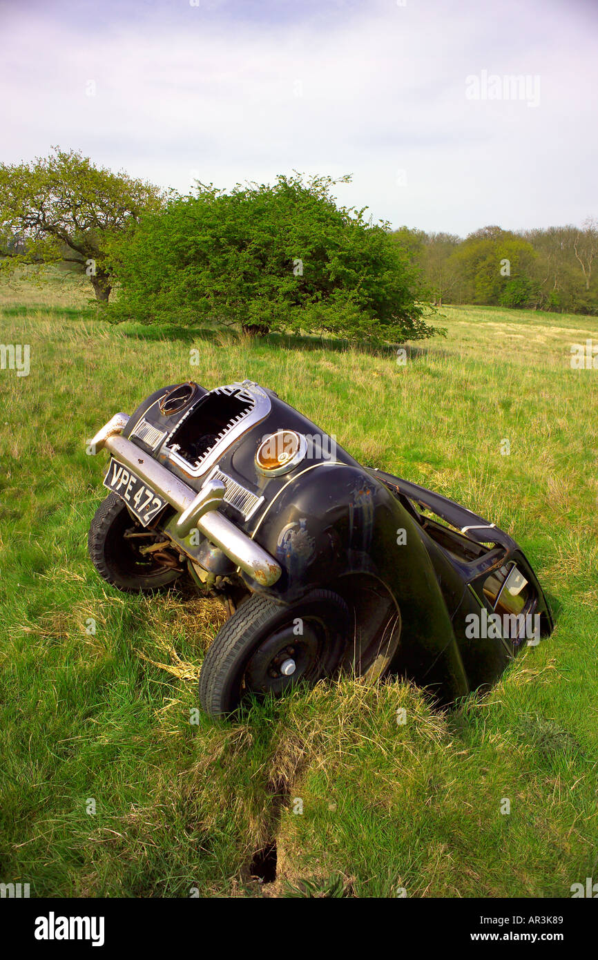 Buried car hi-res stock photography and images - Alamy