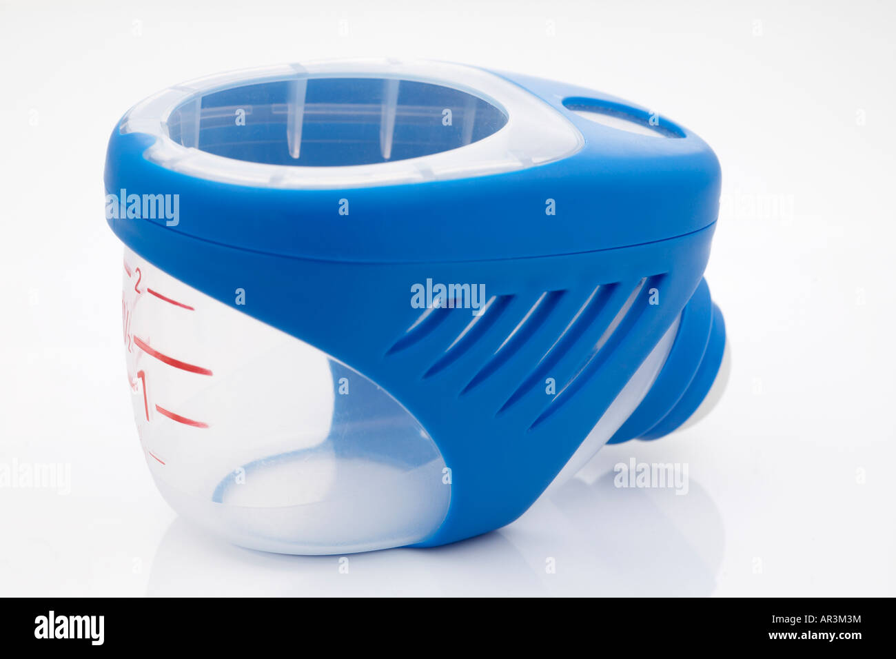 Washing machine measure Stock Photo - Alamy