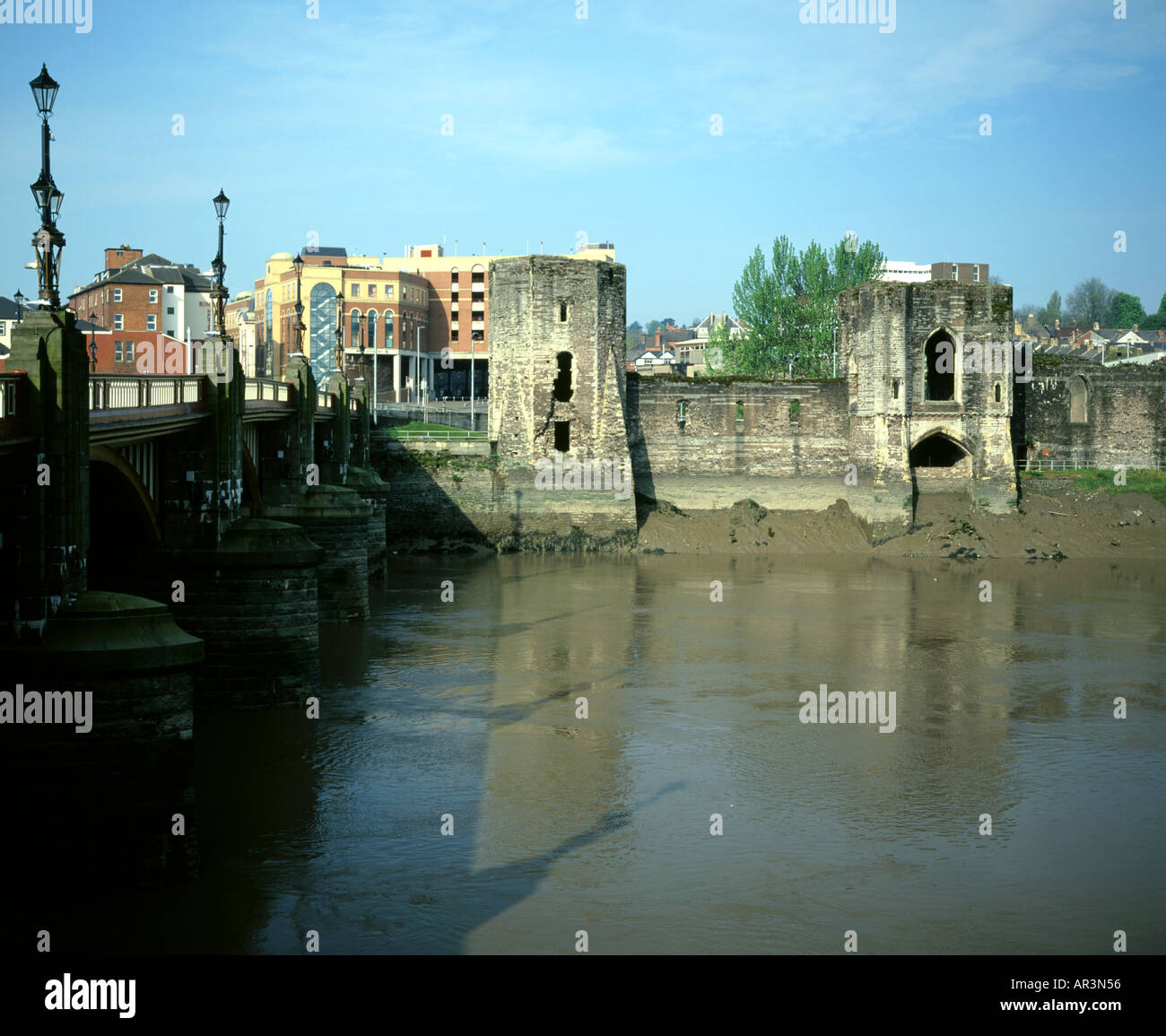 newport castle and river usk gwent south wales Stock Photo - Alamy