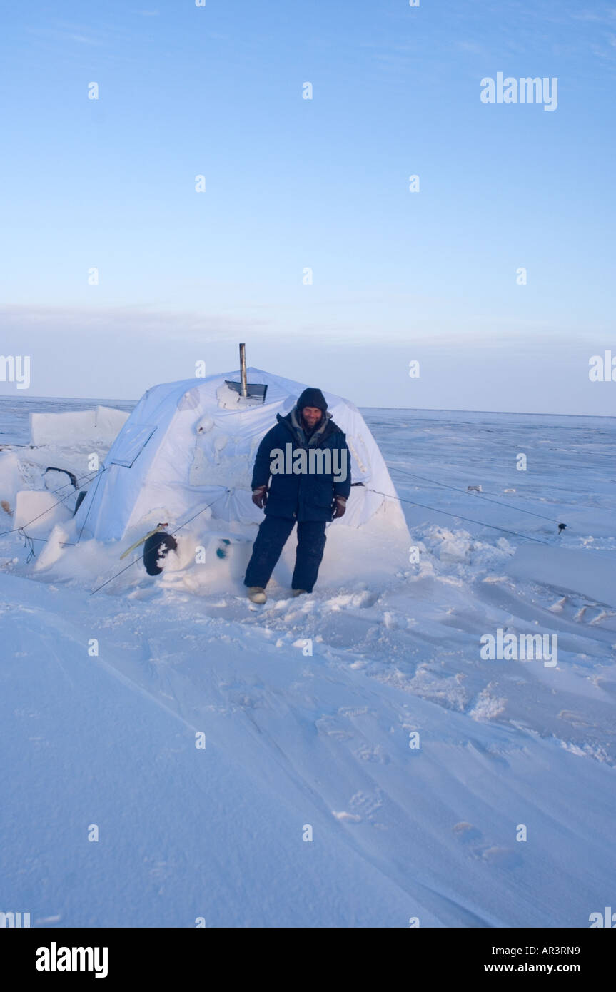 photographer Steven Kazlowski at camp along the Arctic coast 20 40 ...