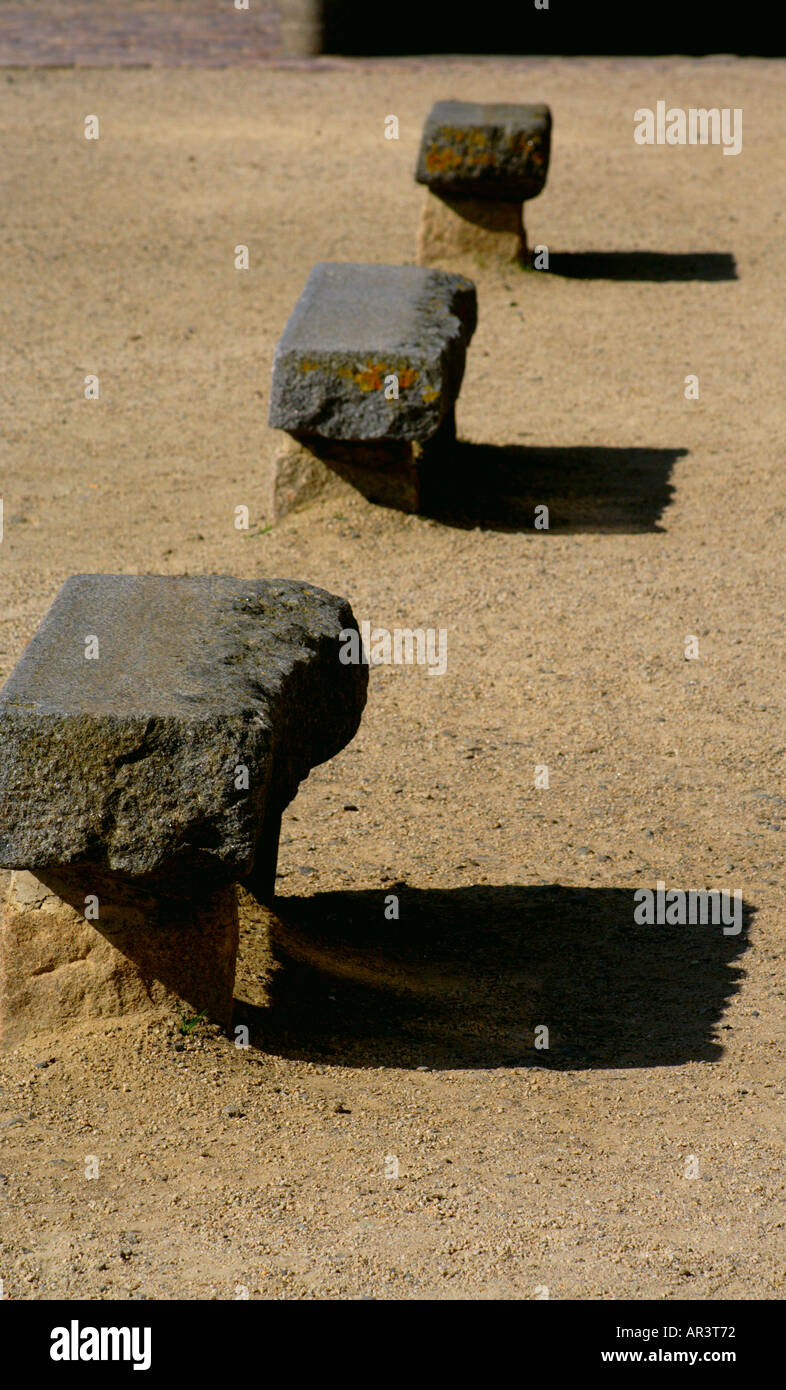 Aligned benches hi-res stock photography and images - Alamy