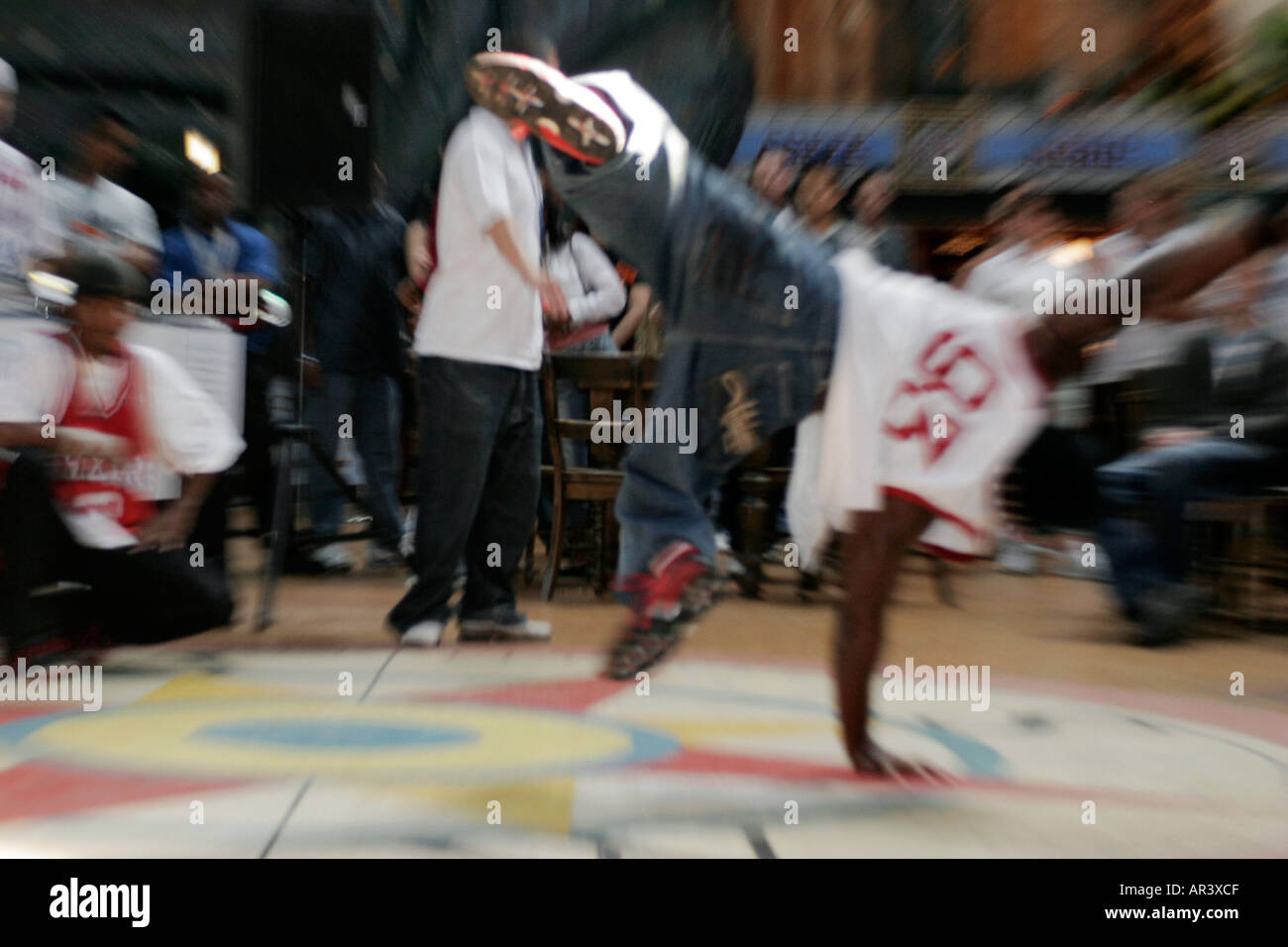 B Boy Breakdancer Stock Photo - Alamy