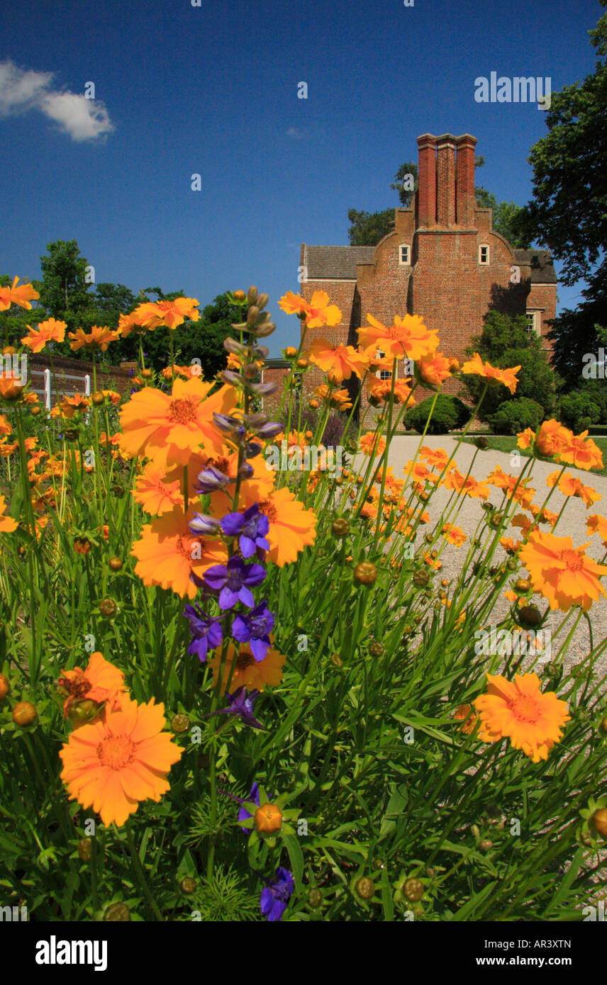 Colonial bacons castle hi-res stock photography and images - Alamy