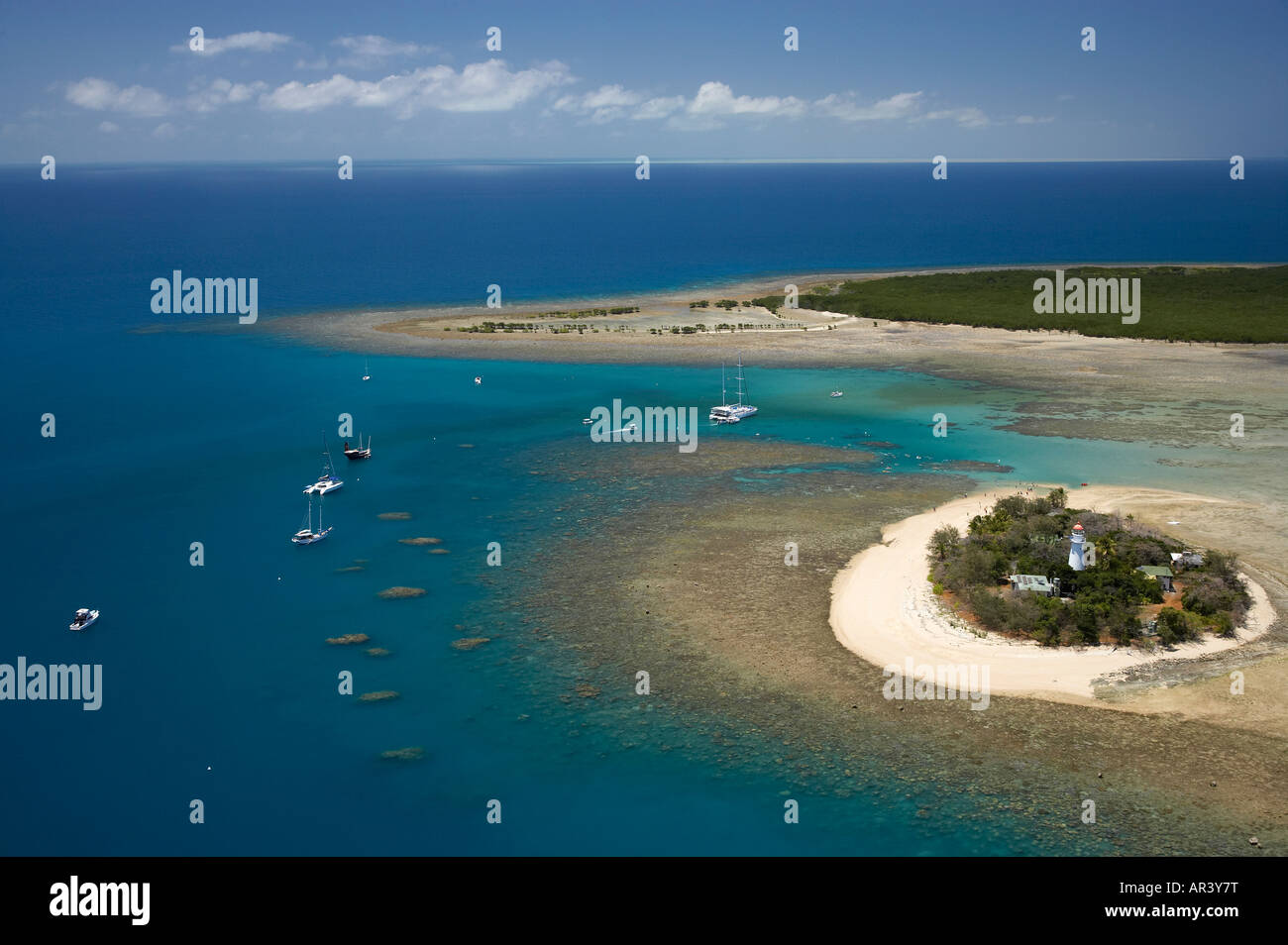 Tourist Boats Low Isles Great Barrier Reef Marine Park near Port ...