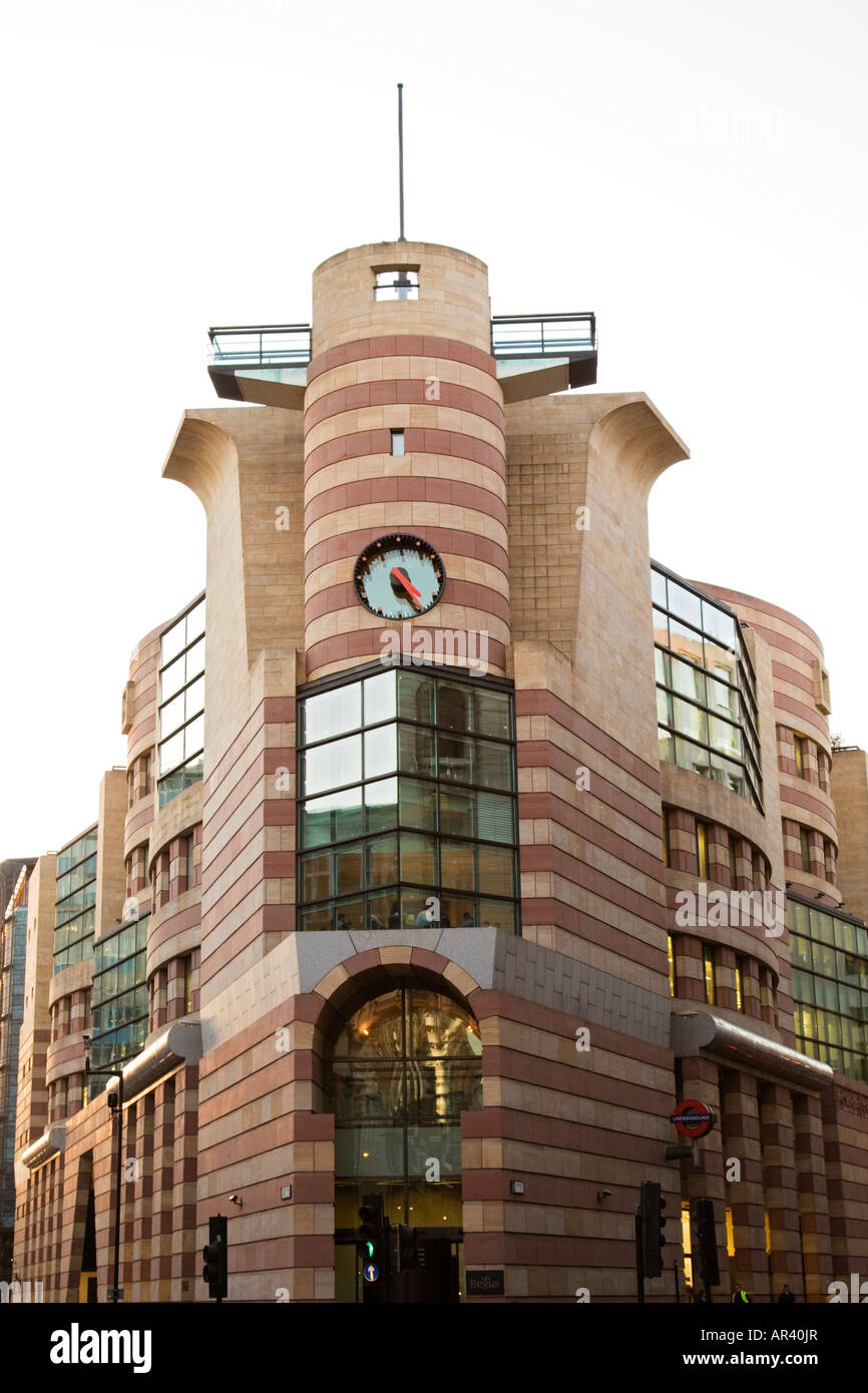 Office building No 1 Poultry at London,UK Stock Photo - Alamy