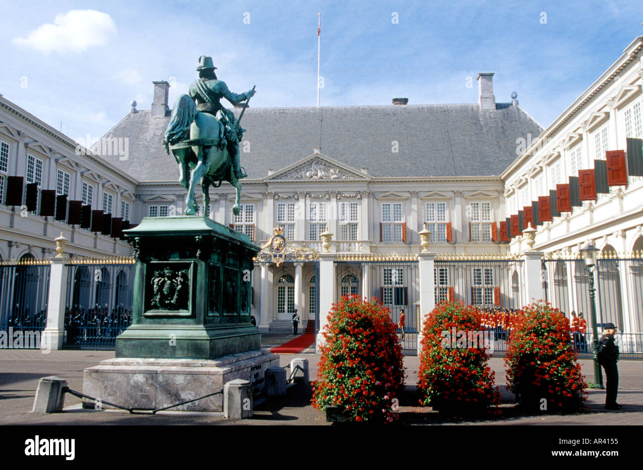 Paleis Noordeinde Royal Palace The Hague Zuid Holland Holland Stock ...