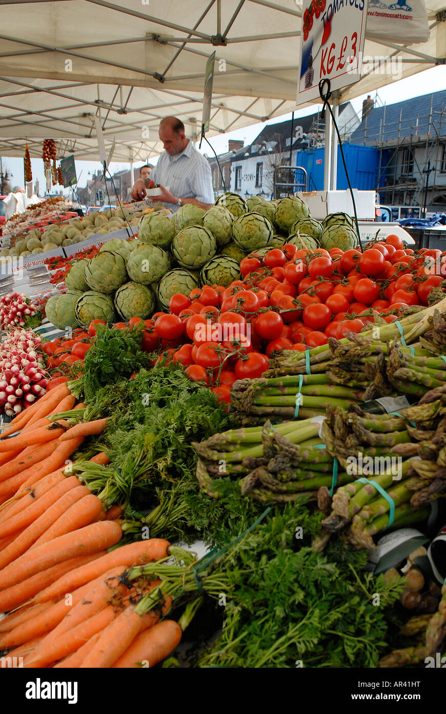 french market vegetable stall Stock Photo - Alamy