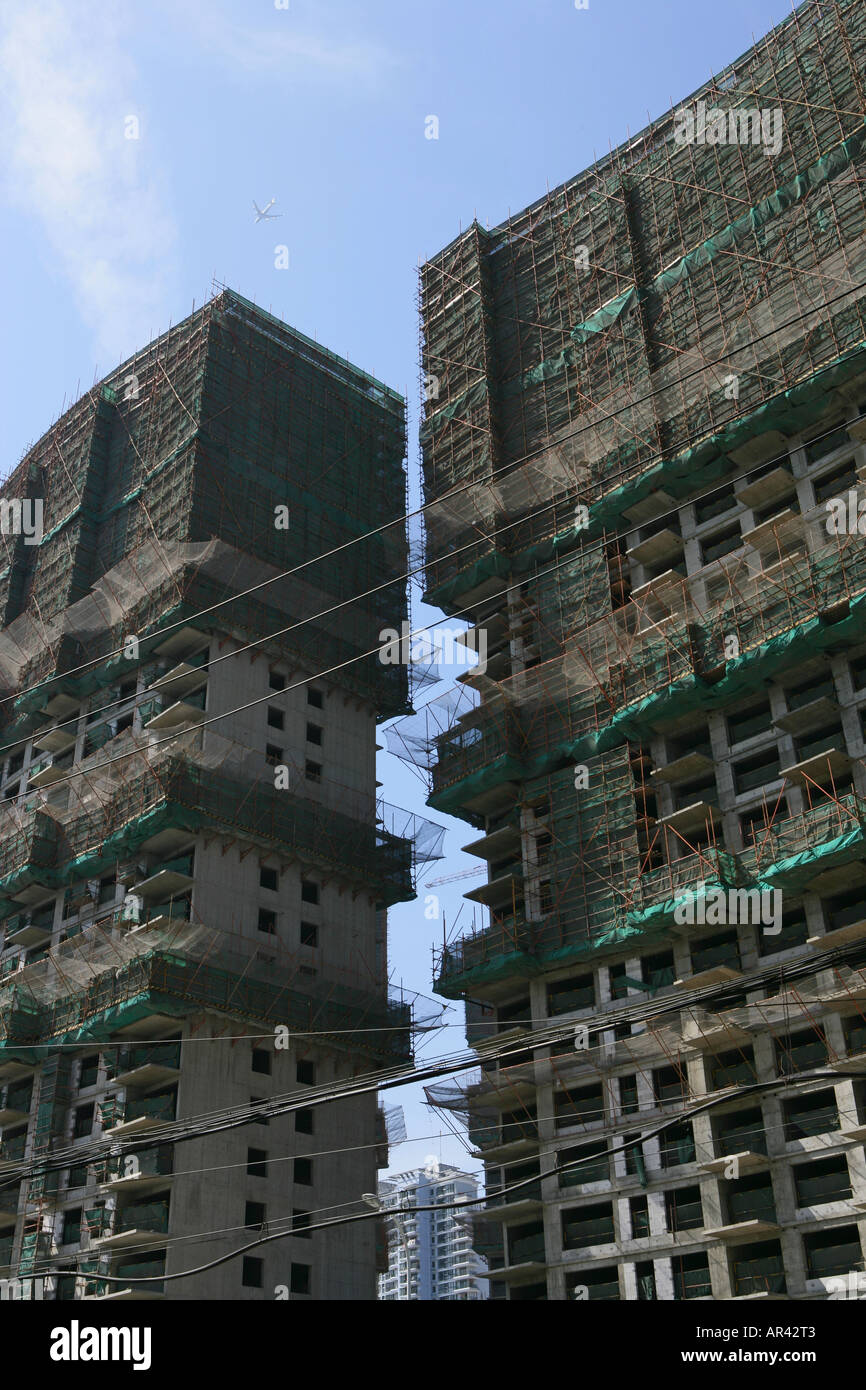 High rise concrete construction hi-res stock photography and images - Alamy