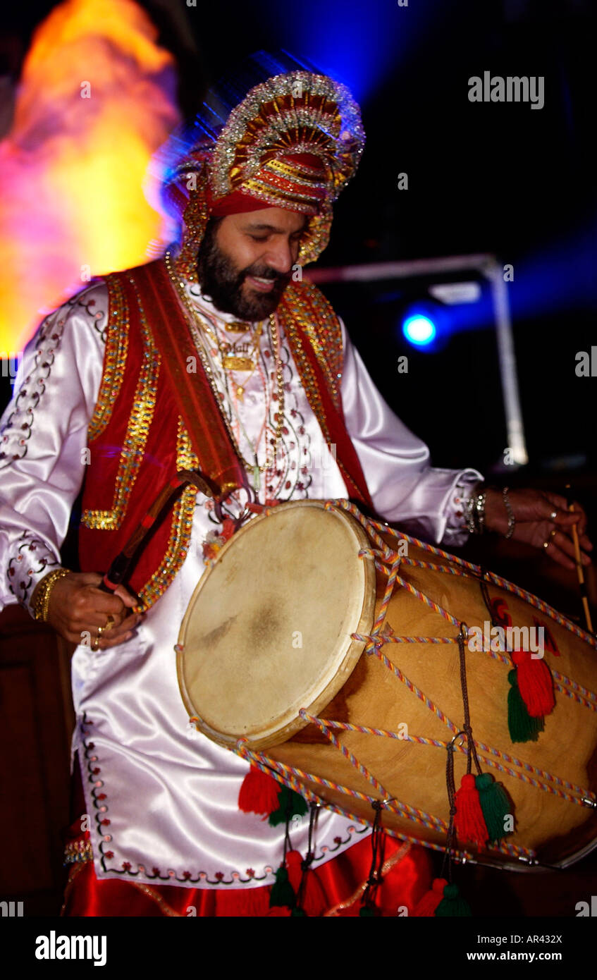 dhol blasters indian drummer drum india bollywood Stock Photo - Alamy