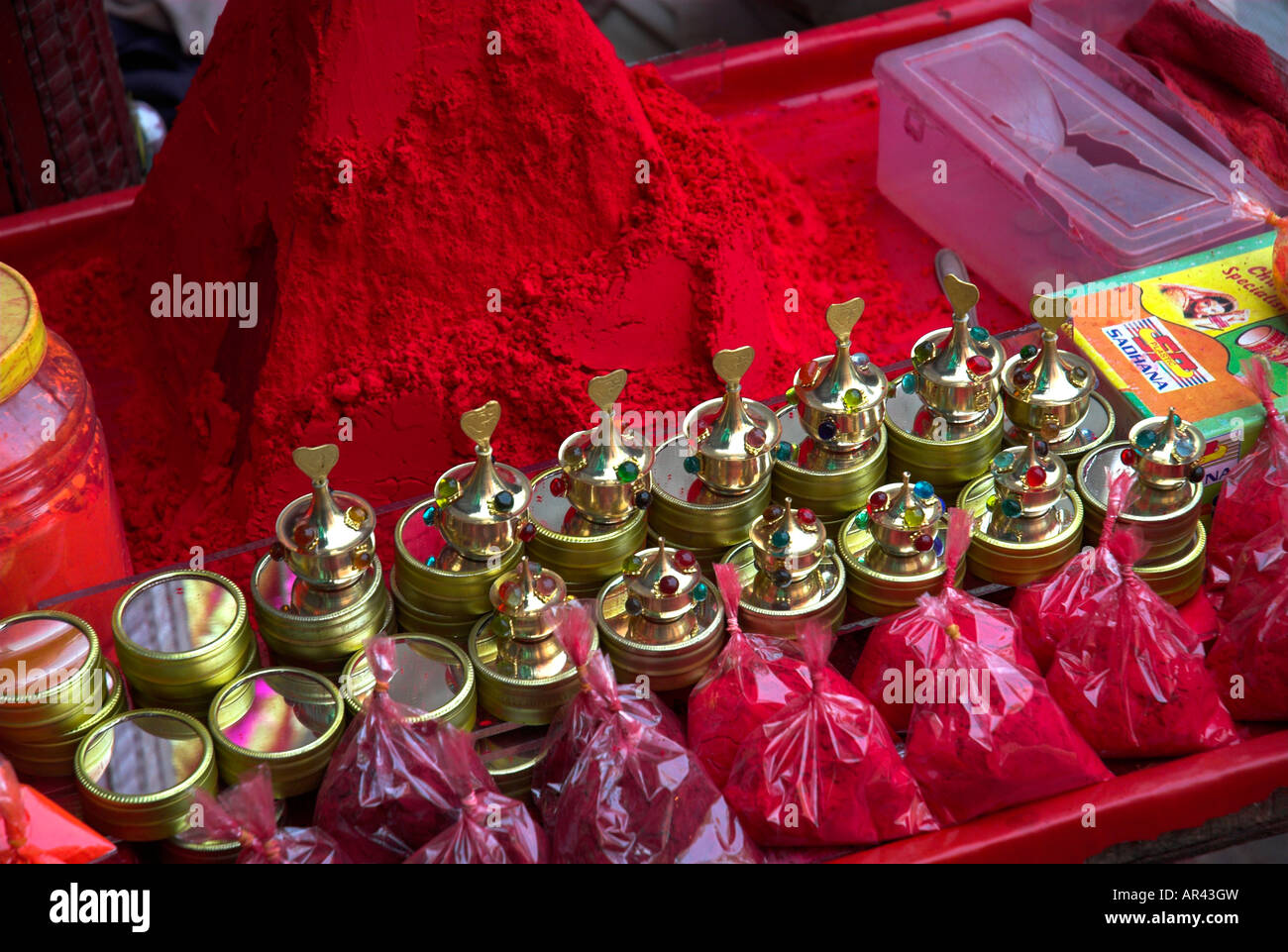Holi color powder india hi-res stock photography and images - Alamy