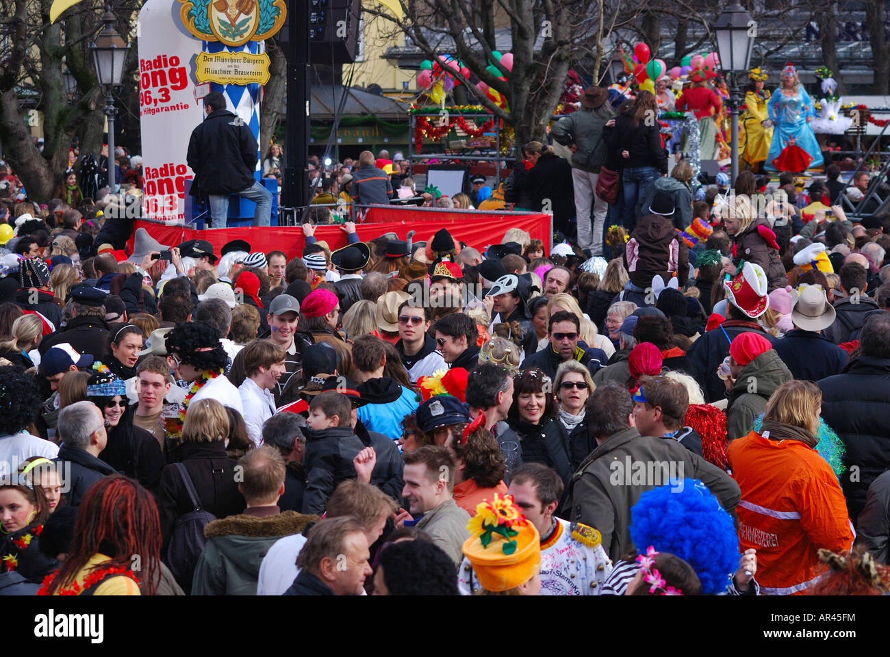 Carnival in Munich, Germany Fasching am Viktualienmarkt Muenchen Stock ...
