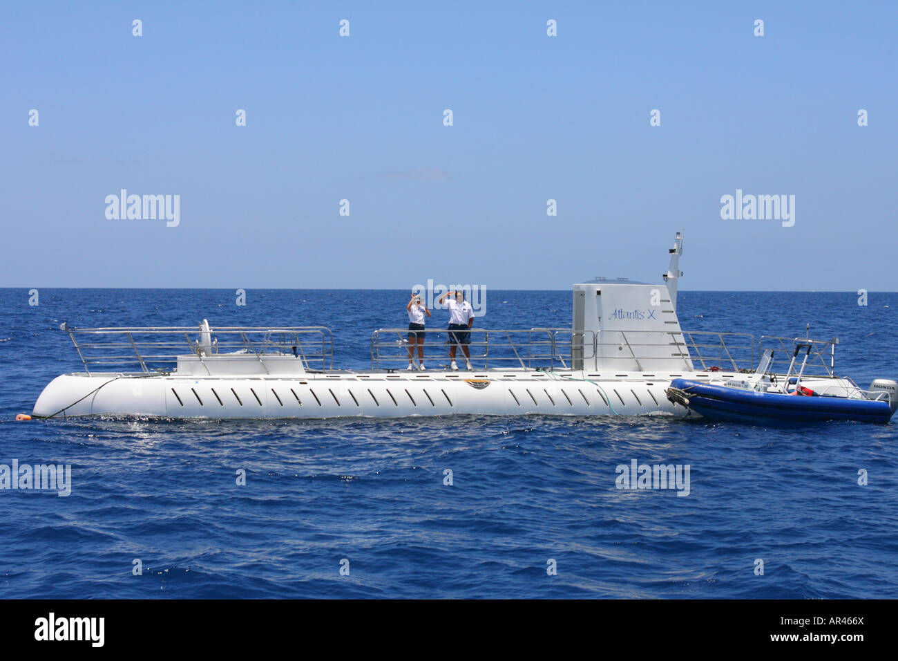 Atlantis submarine adventure hi-res stock photography and images - Alamy