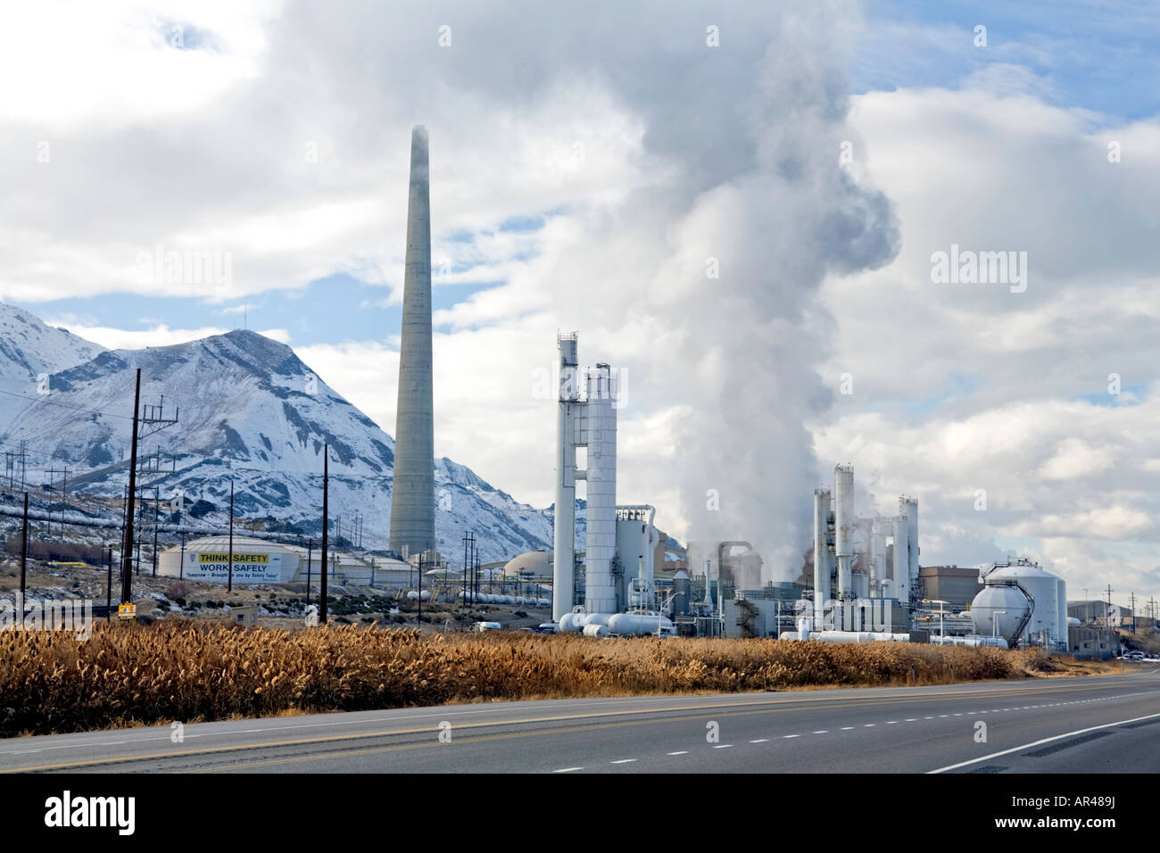 Kennecott copper smelter hi-res stock photography and images - Alamy
