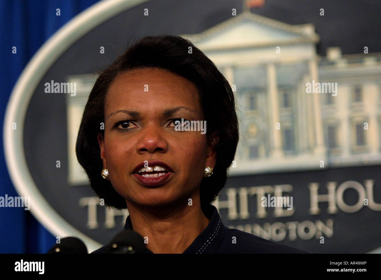 9/9/01 Condoleezza Rice briefs press on President George W. Bush's ...