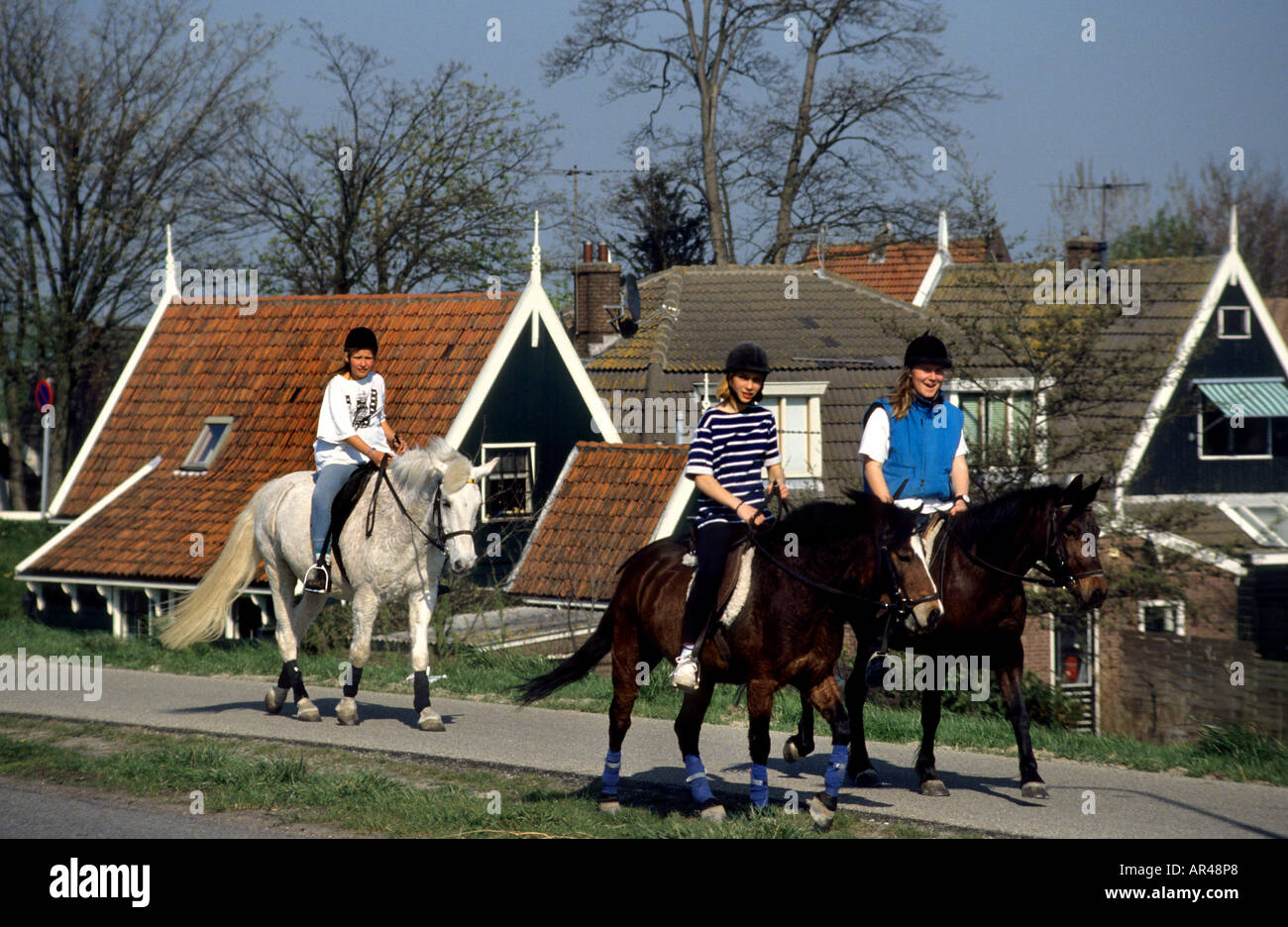Dike woman horse hi-res stock photography and images - Alamy