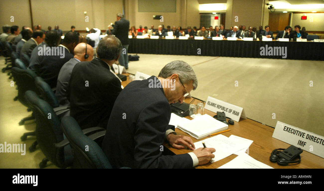 World bank imf hi-res stock photography and images - Alamy