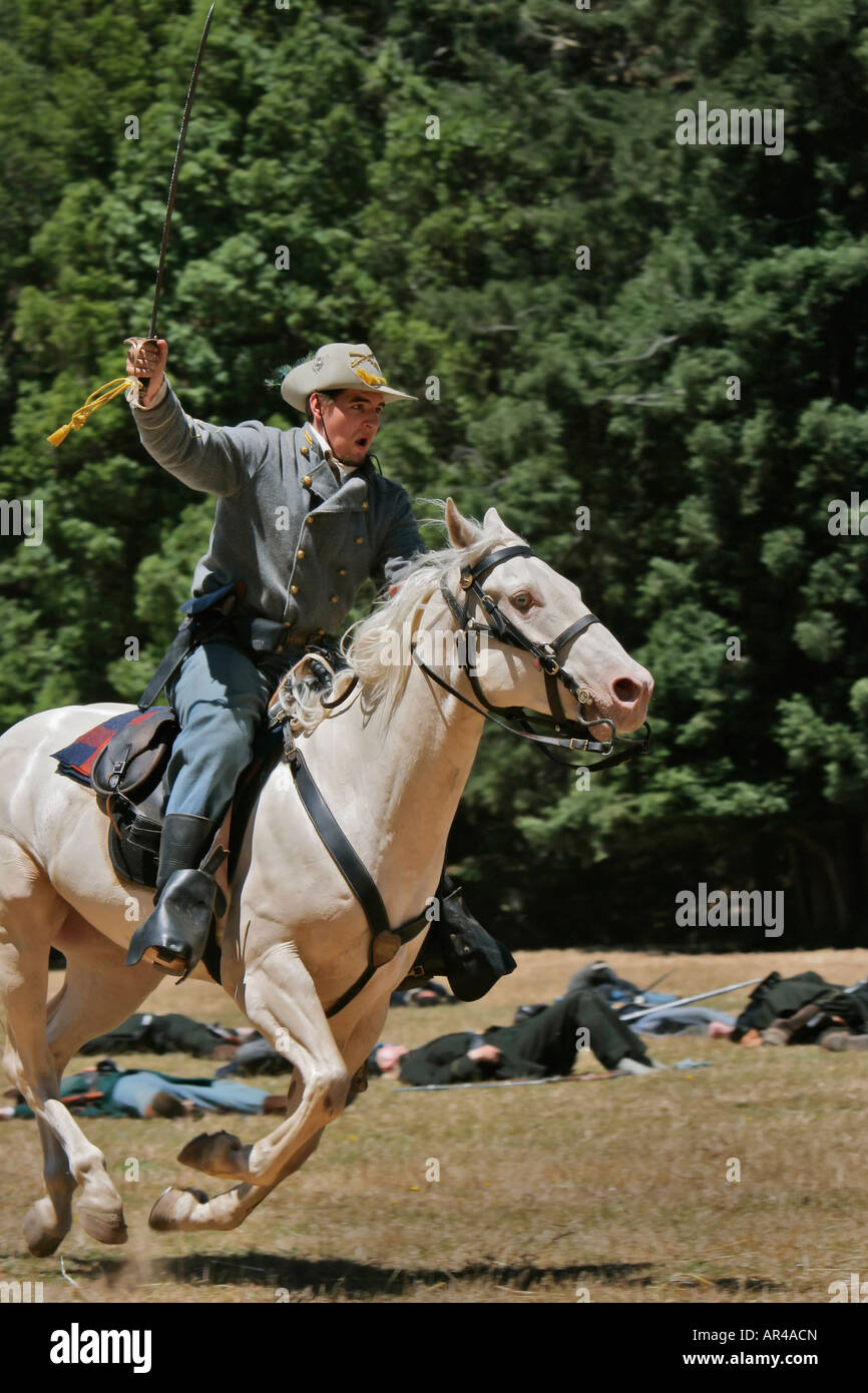 American civil war cavalry charge hi-res stock photography and images ...