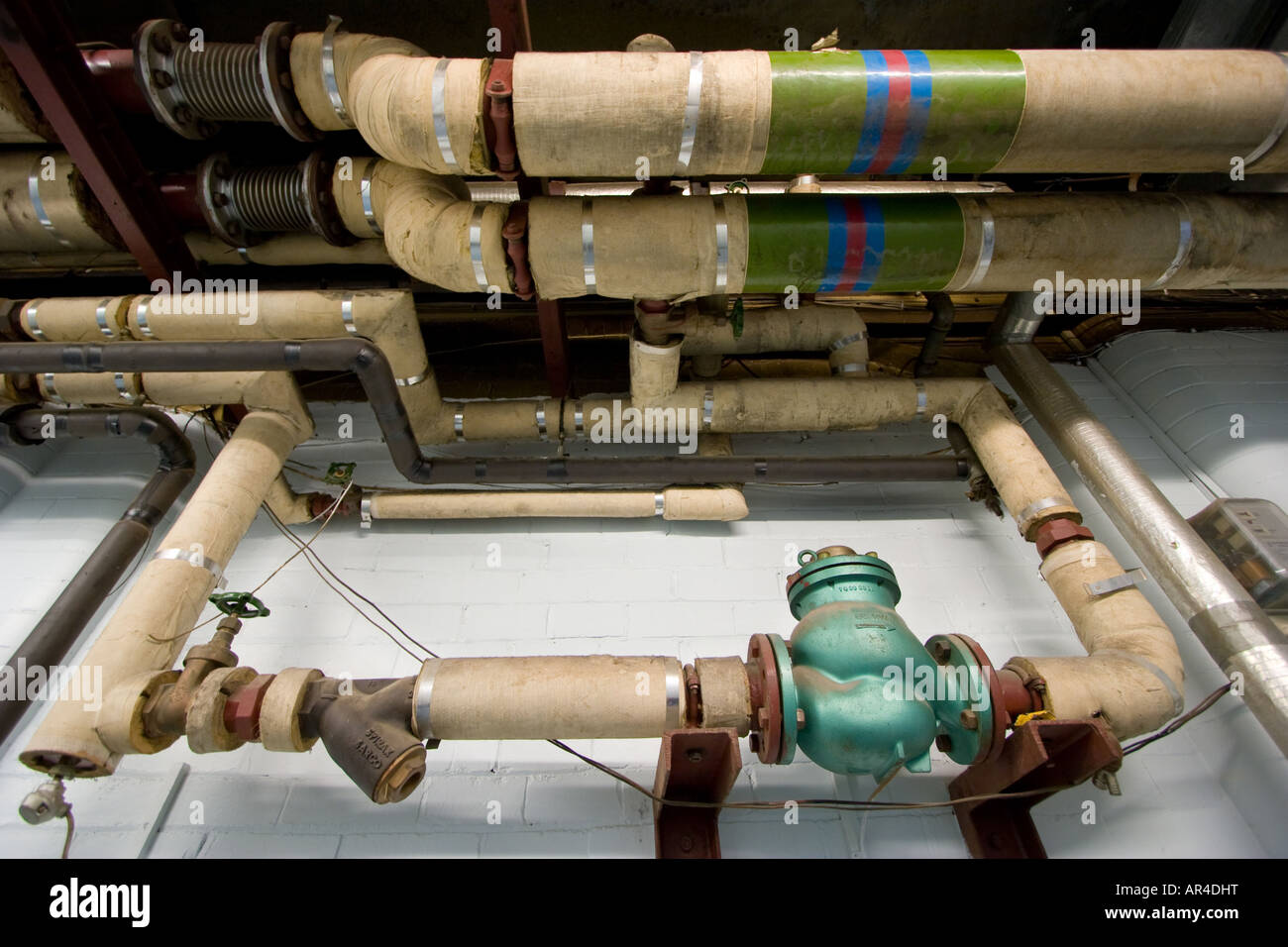 Wide pipes hi-res stock photography and images - Alamy