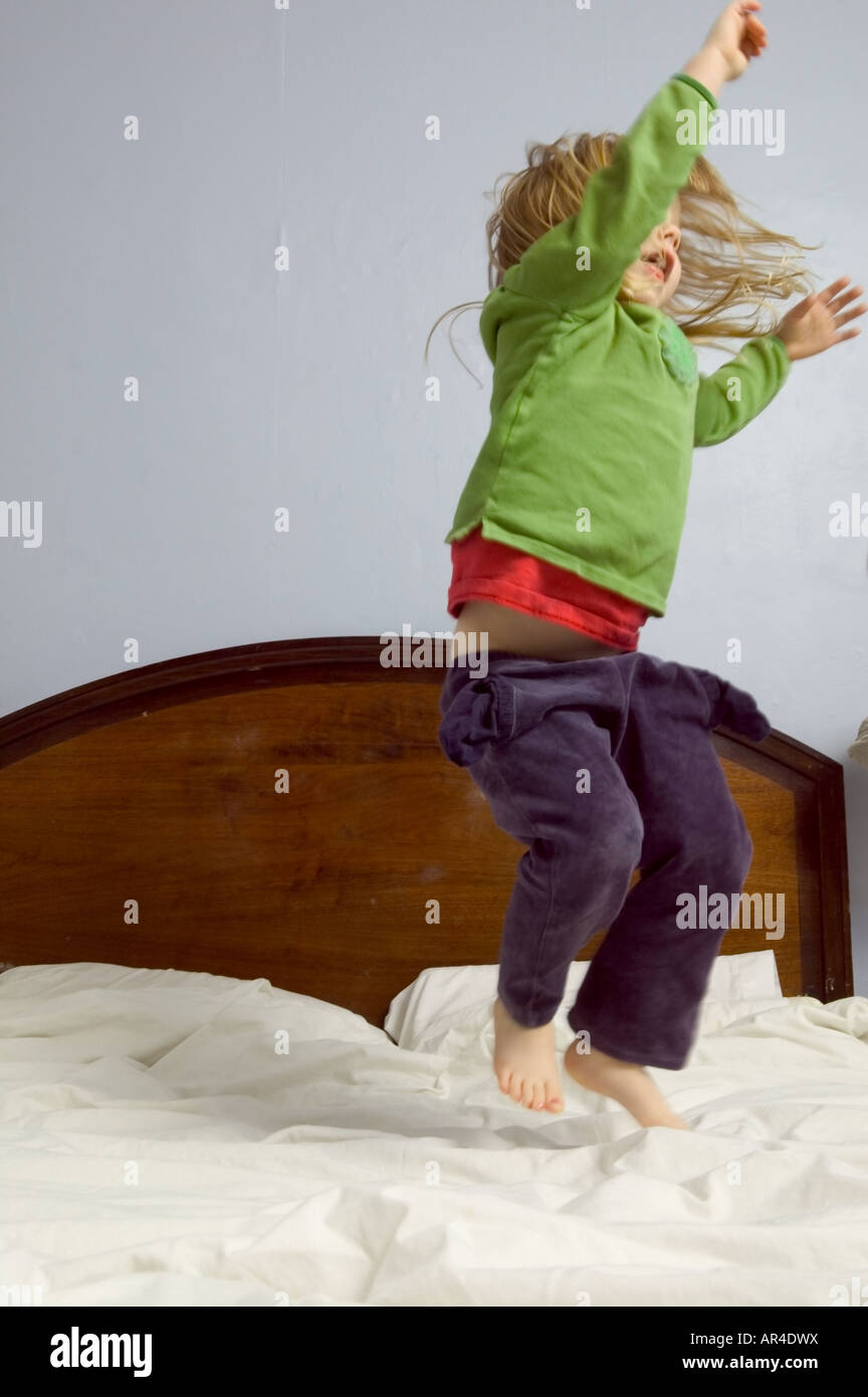 Jumping sheet hi-res stock photography and images - Alamy