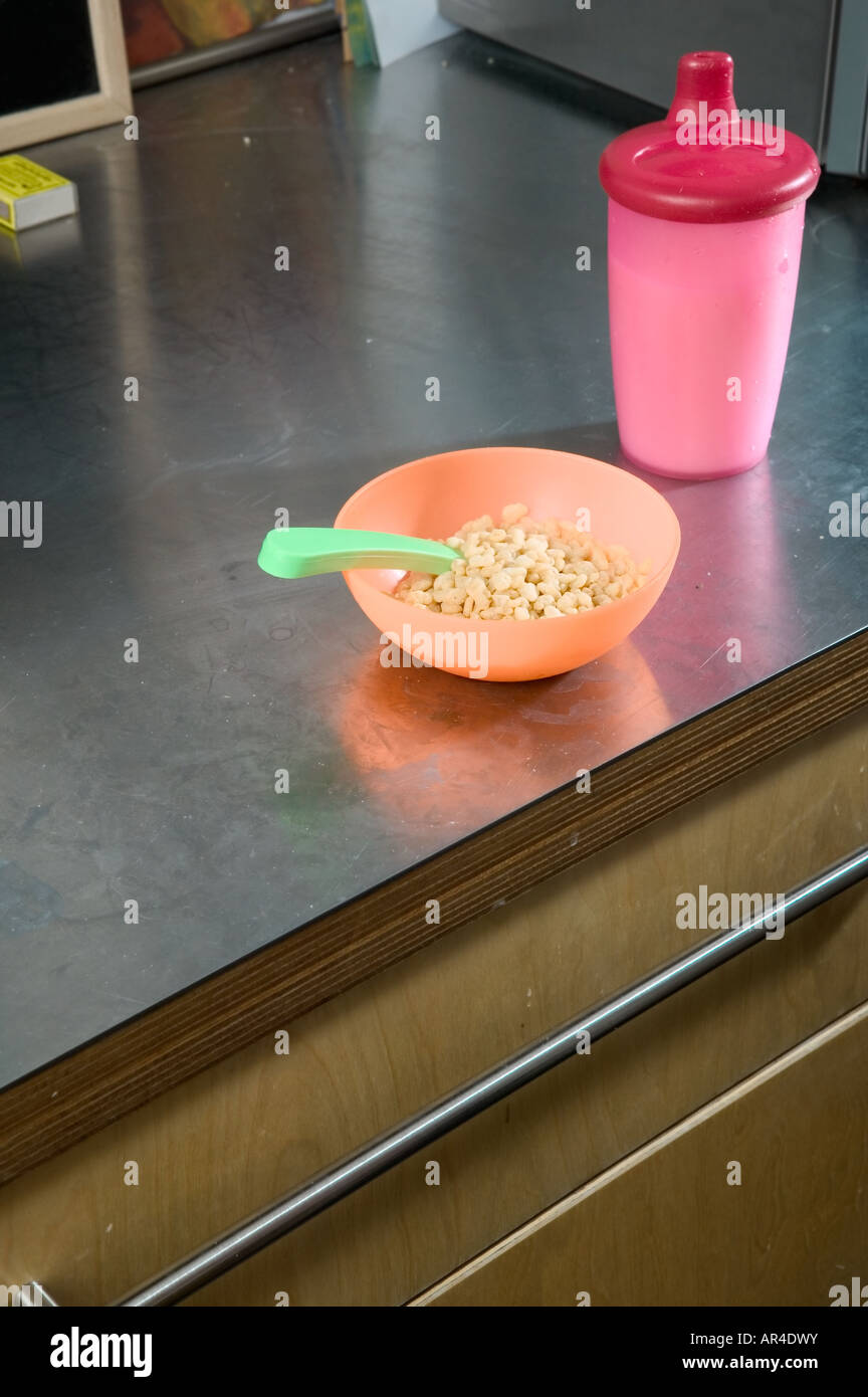 Breakfast cereal on kitchen counter Stock Photo - Alamy