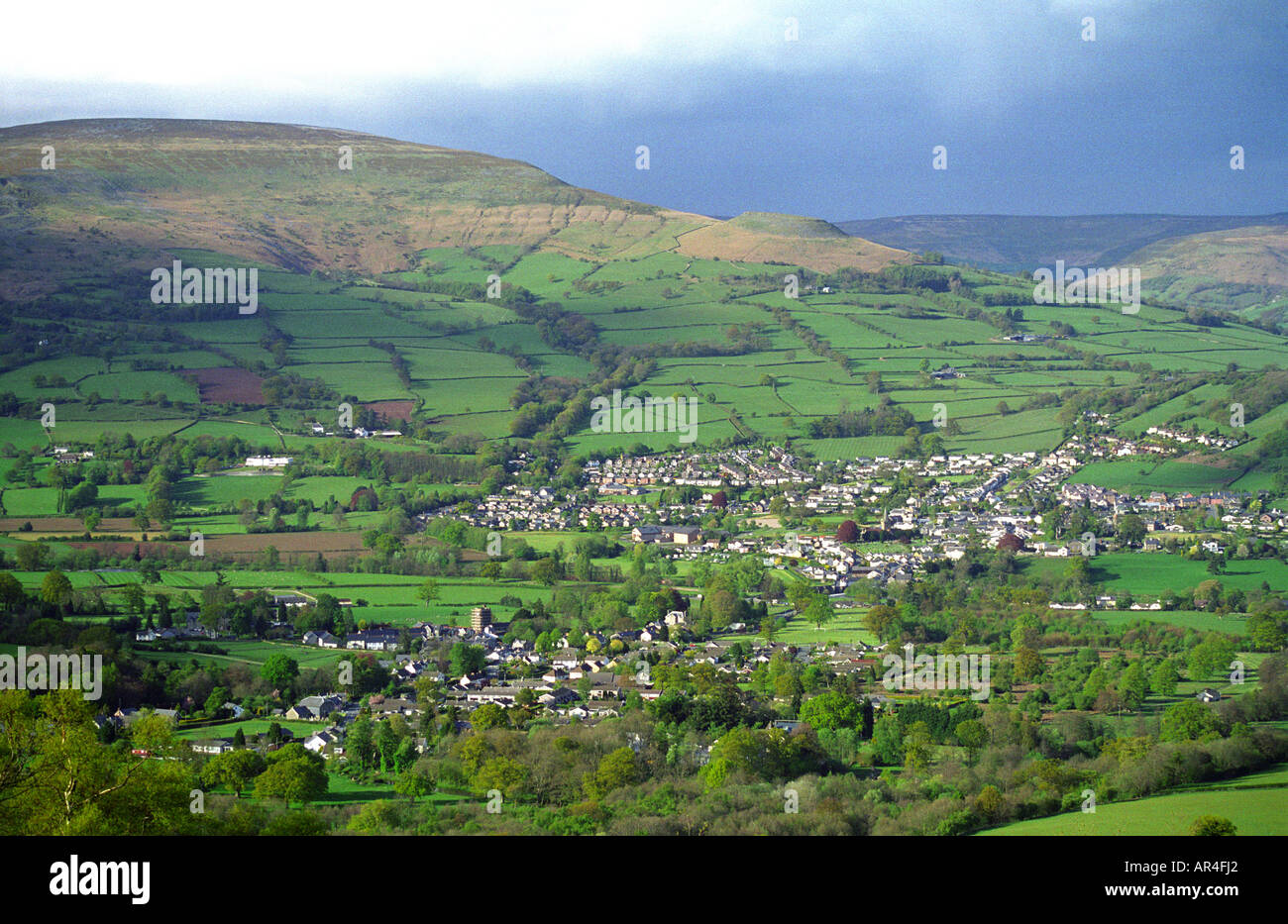 Cerrig calch hi-res stock photography and images - Alamy