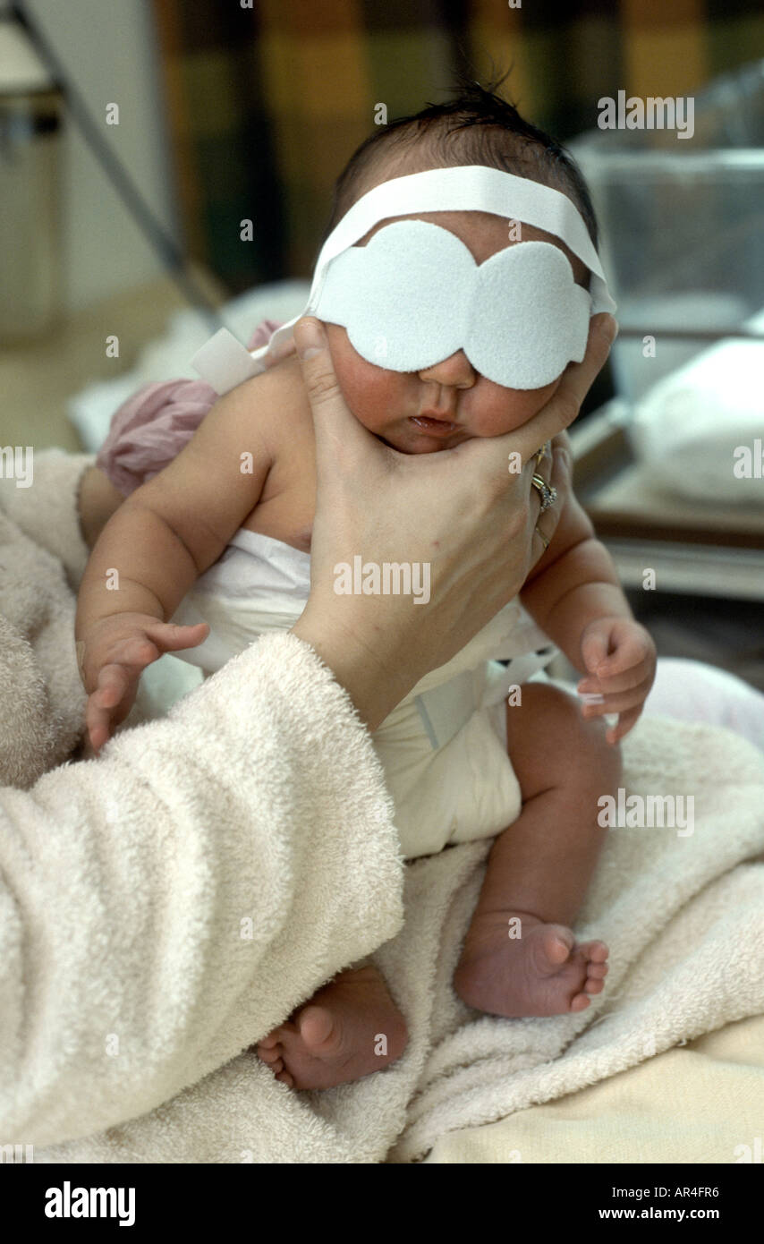 Baby being treated hi-res stock photography and images - Alamy