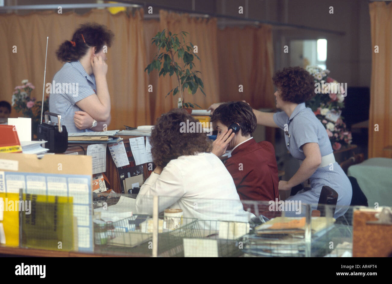 Nurse's station in hospital ward Stock Photo - Alamy