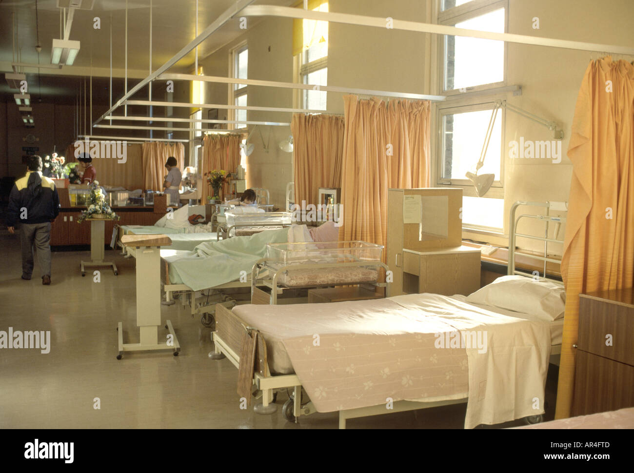 post-natal ward in a hospital NHS Stock Photo - Alamy