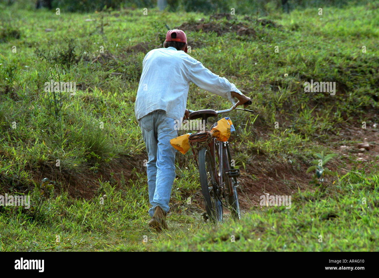 Apr 2005 hi-res stock photography and images - Alamy