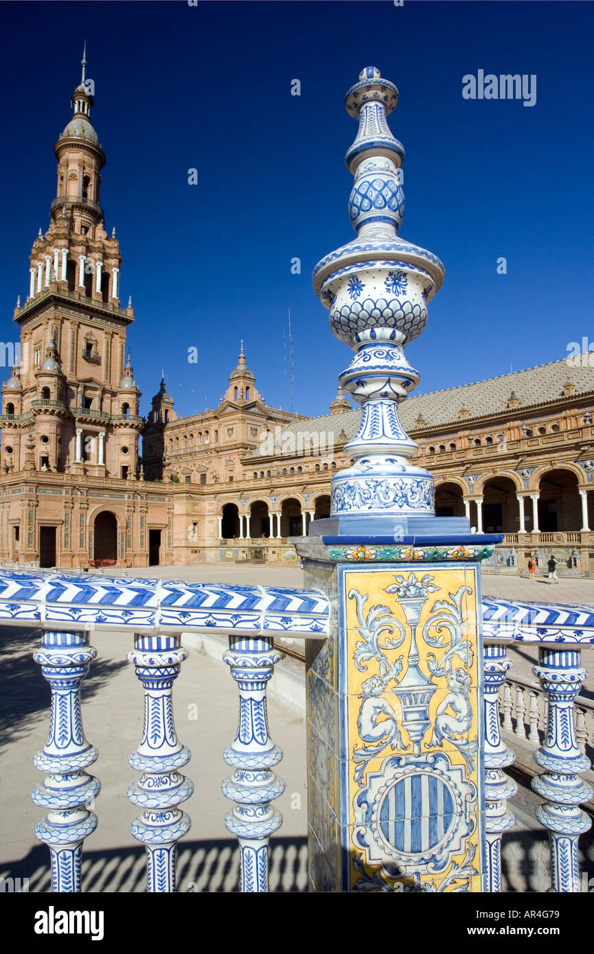 Detail of a ceramic balustrade, Plaza de Espana, Seville, Spain Stock ...