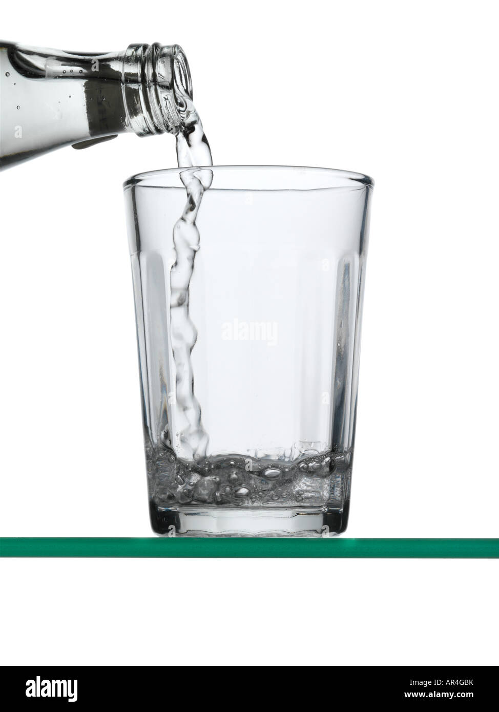 Pouring small objects hi-res stock photography and images - Alamy